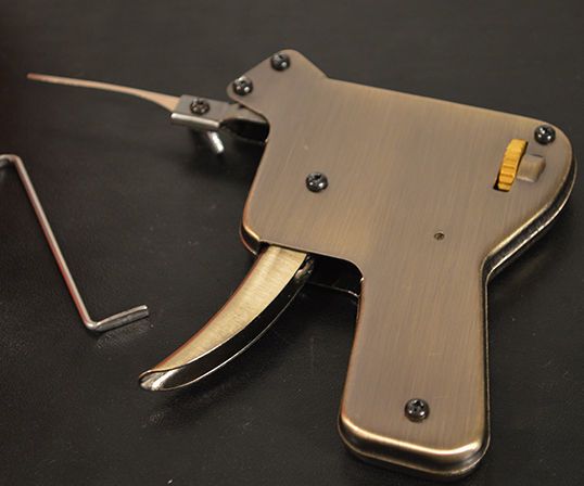 how to open locks with a lockpick gun DIY Project - Step-by-Step DIY ...