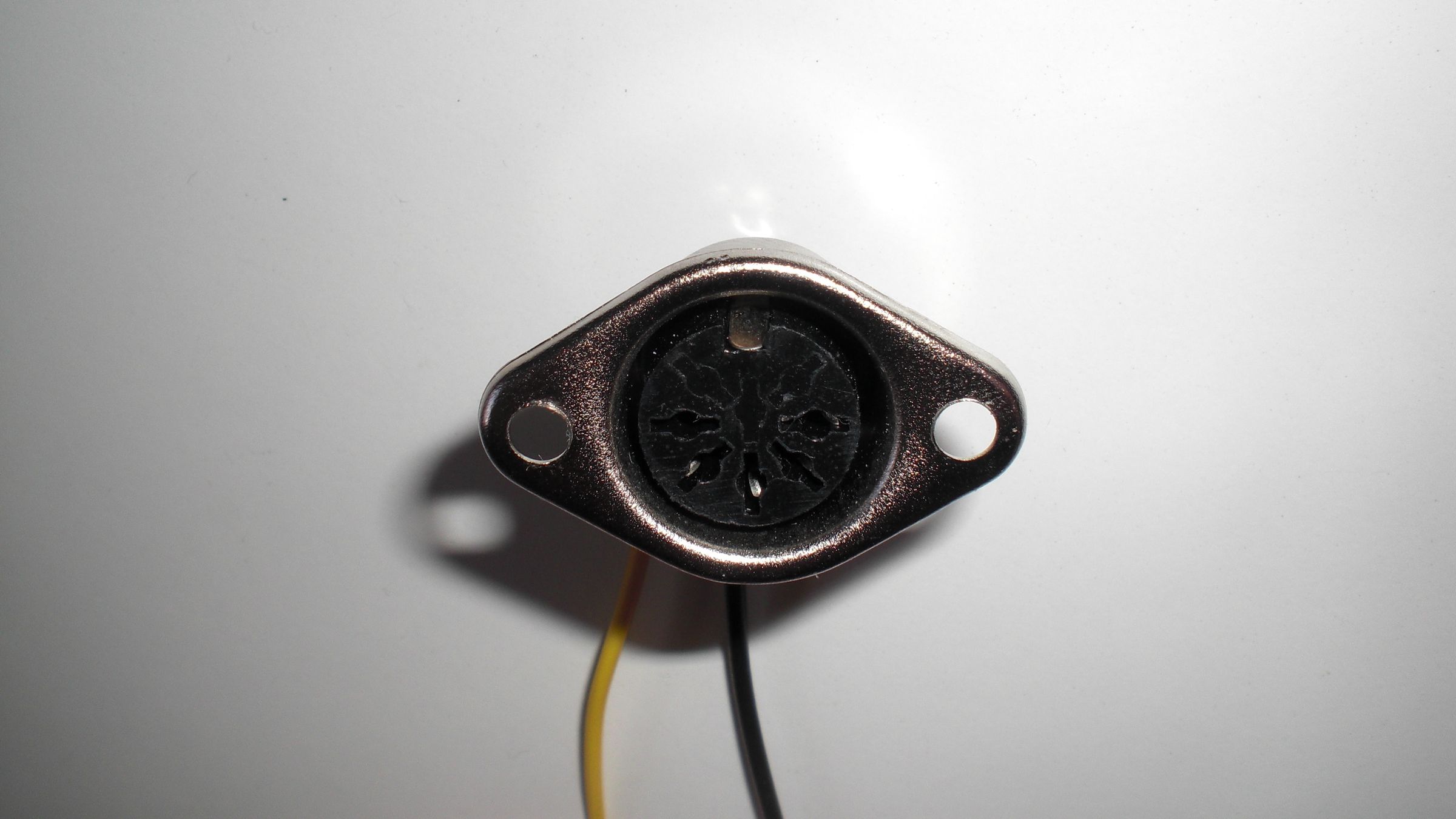 How to Make an Arduino Sound Synthesizer With MIDI Interface : 8 Steps ...