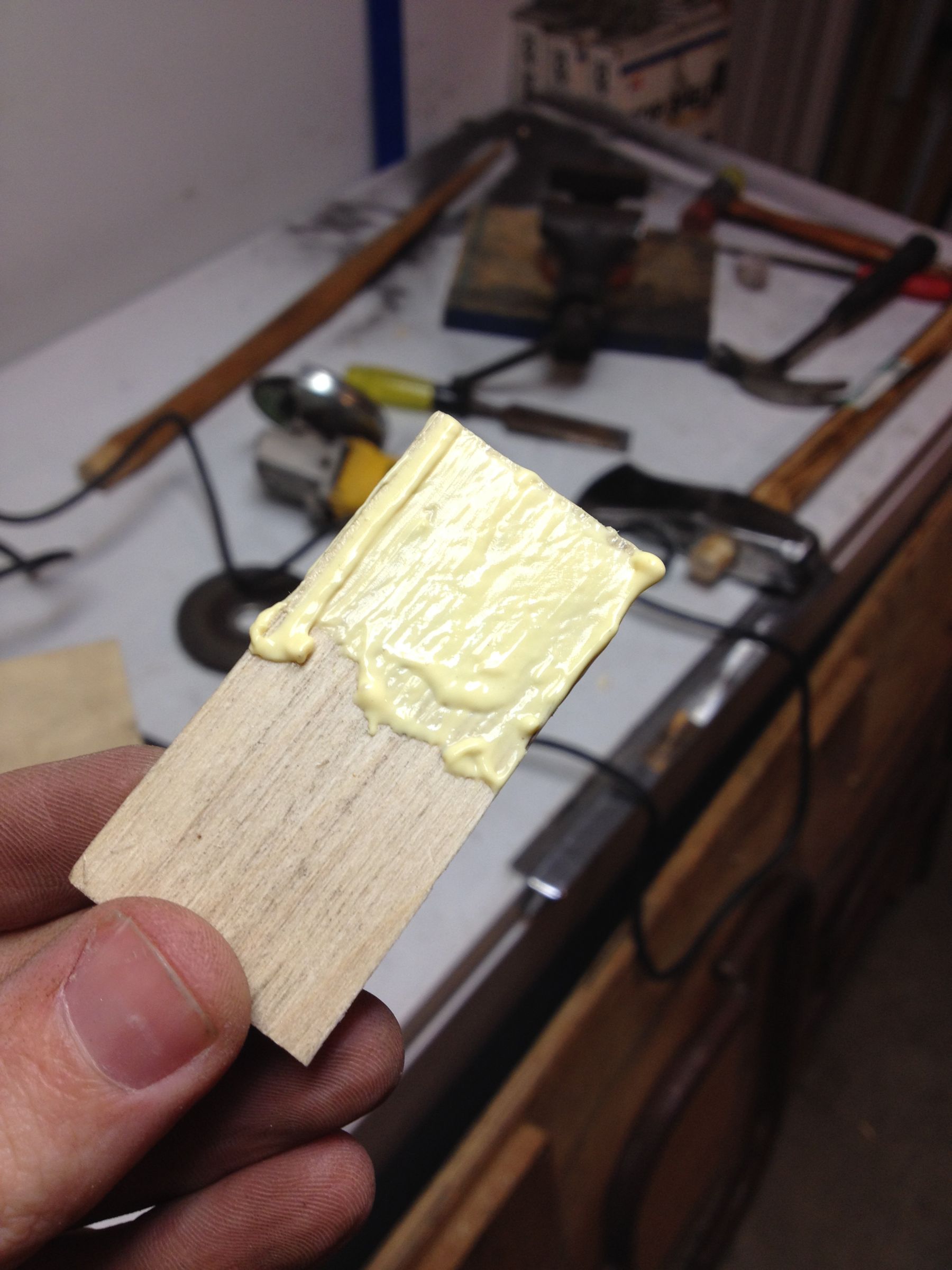 How to Re-handle an Axe... : 6 Steps (with Pictures) - Instructables