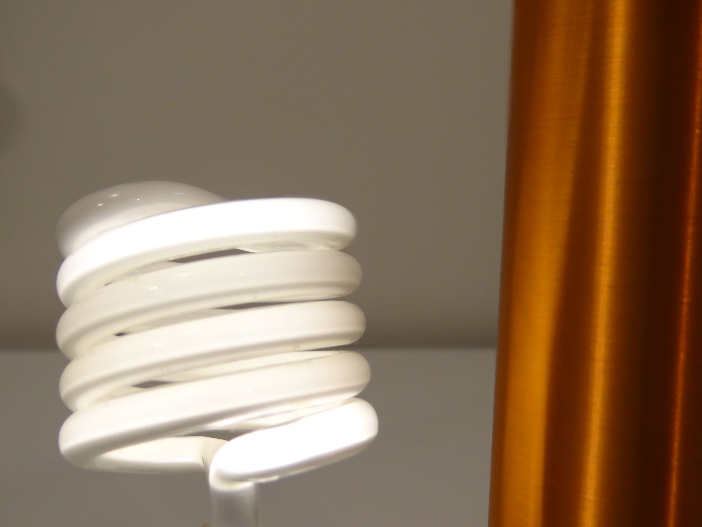 Easy Tesla Coil! : 6 Steps (with Pictures) - Instructables