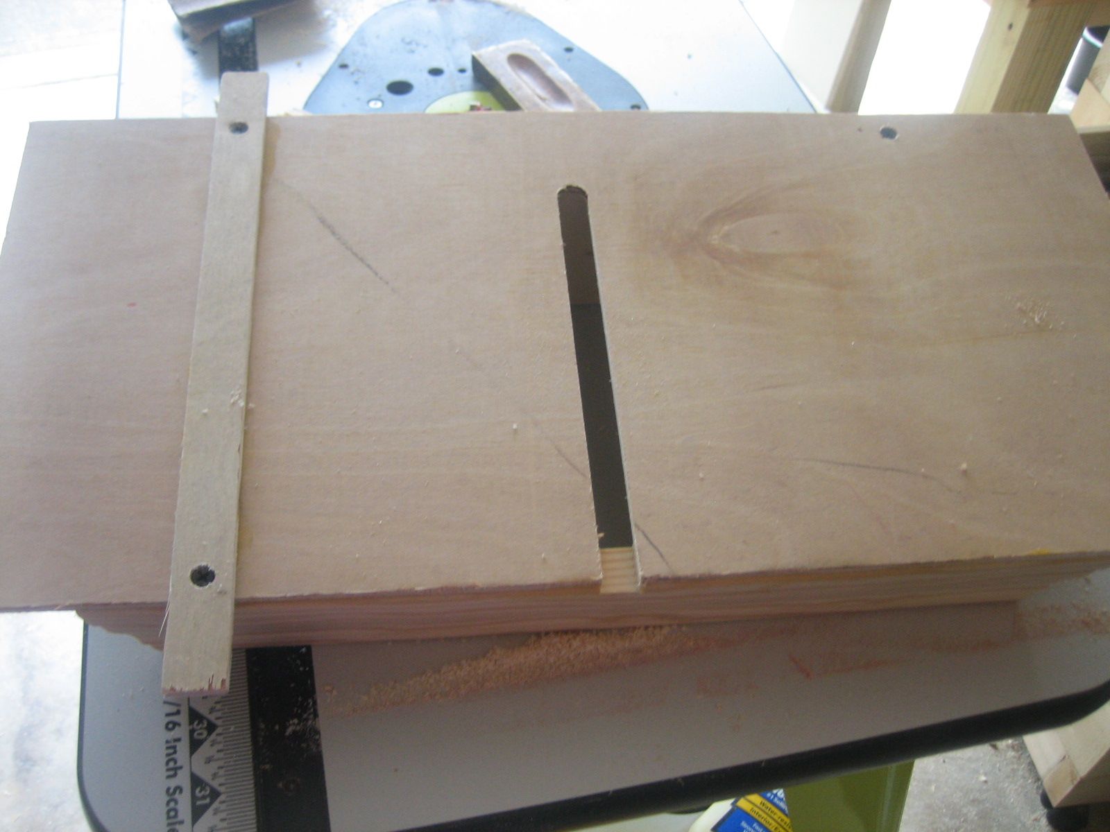 BOX JOINT JIG FOR ROUTER TABLE : 10 Steps - Instructables