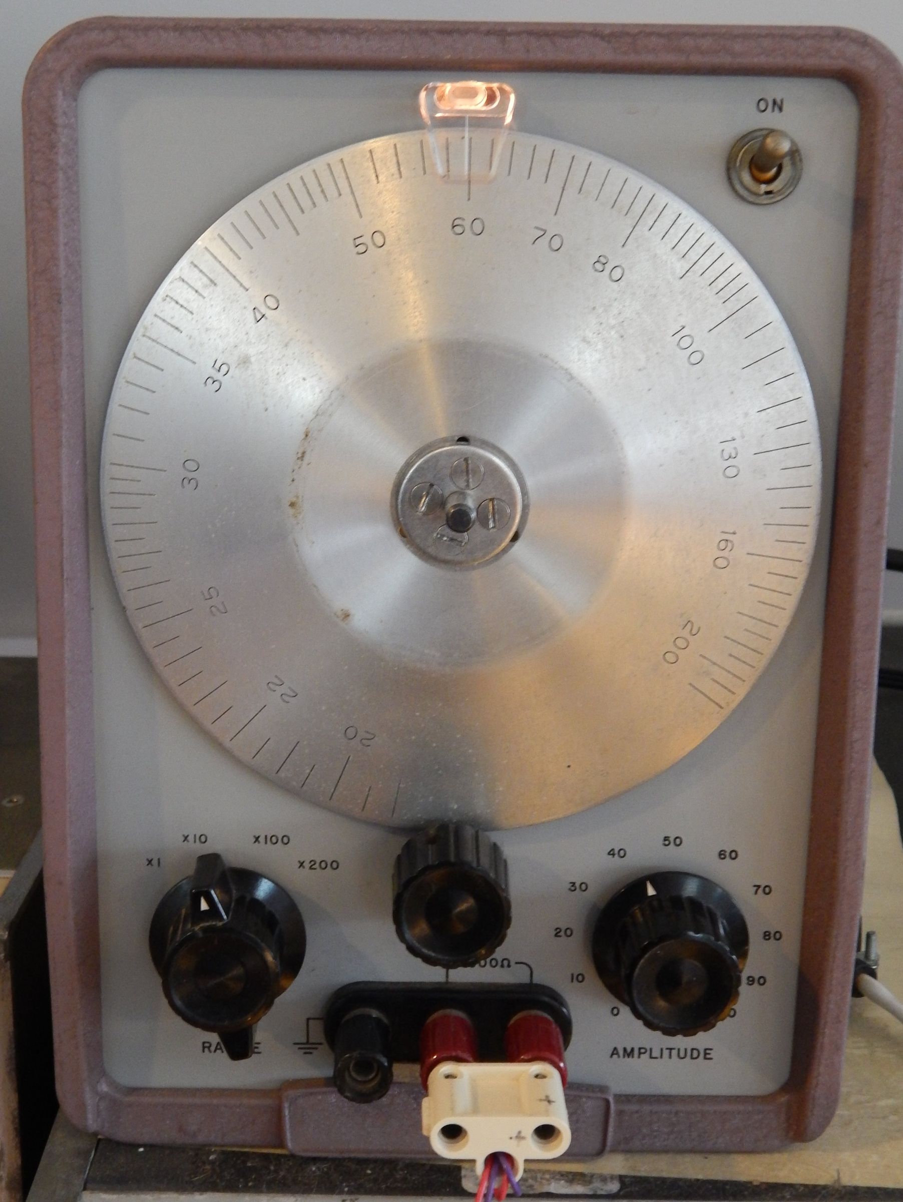 A Tale of 3 Oscillators – Fixing Old Electronics : 8 Steps - Instructables