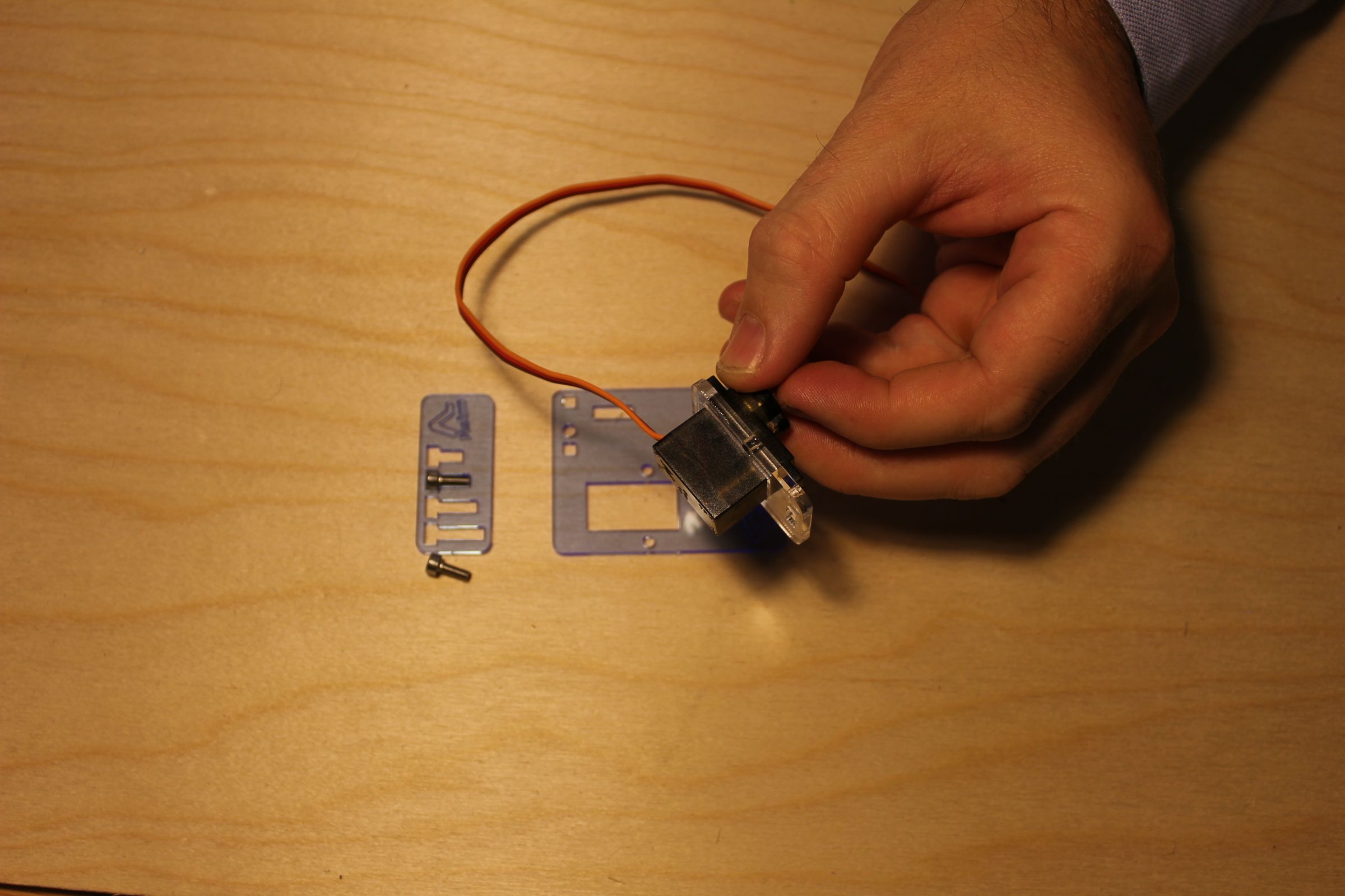 MeArm V1.1 - Tiny Open Source Robot Arm : 18 Steps (with Pictures ...