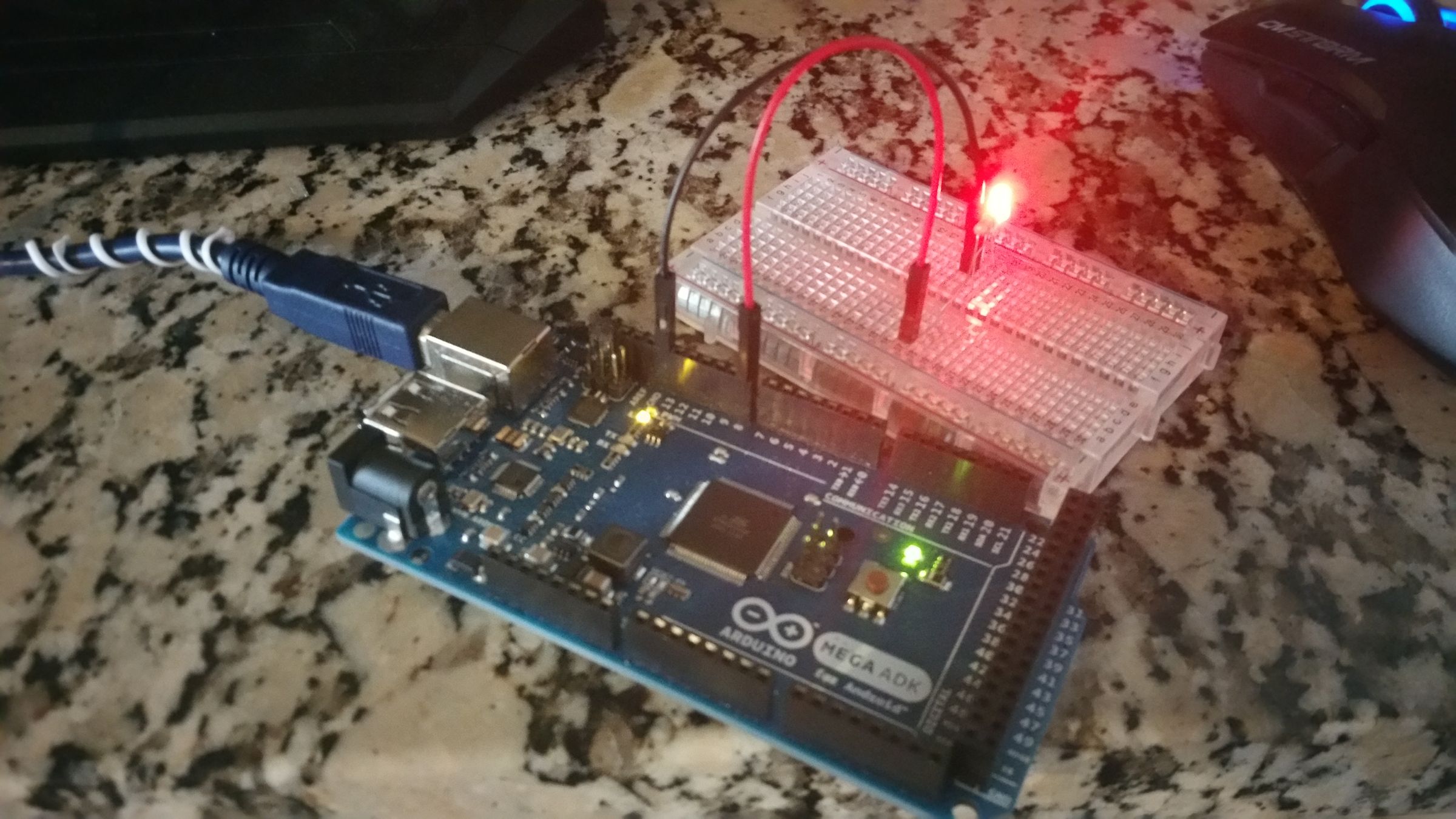 Breadboard Basics for Absolute Beginners : 10 Steps (with Pictures ...