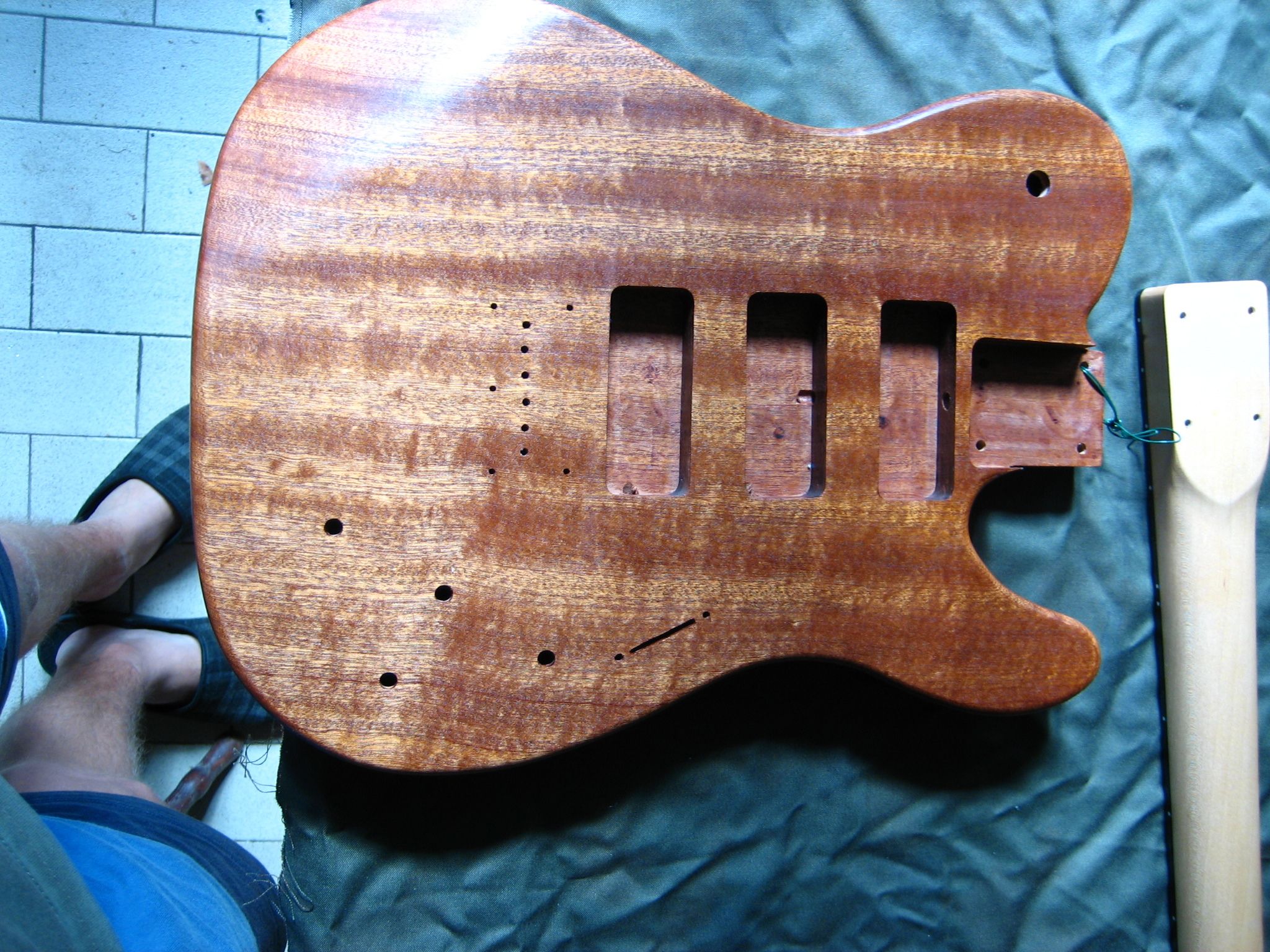 Make an Awesome Electric Guitar With Common Tools : 20 Steps (with ...