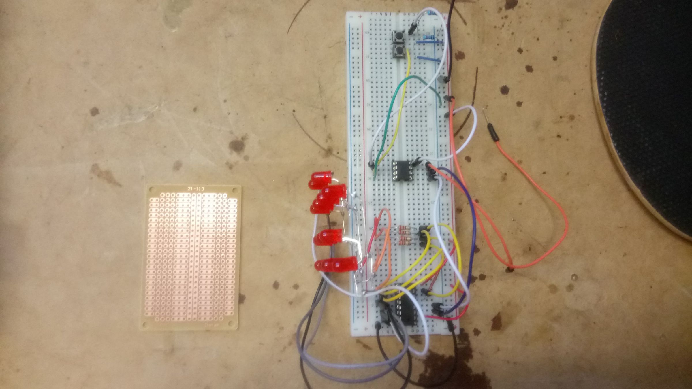 Simple Binary Clock Using Attiny85 : 10 Steps - Instructables