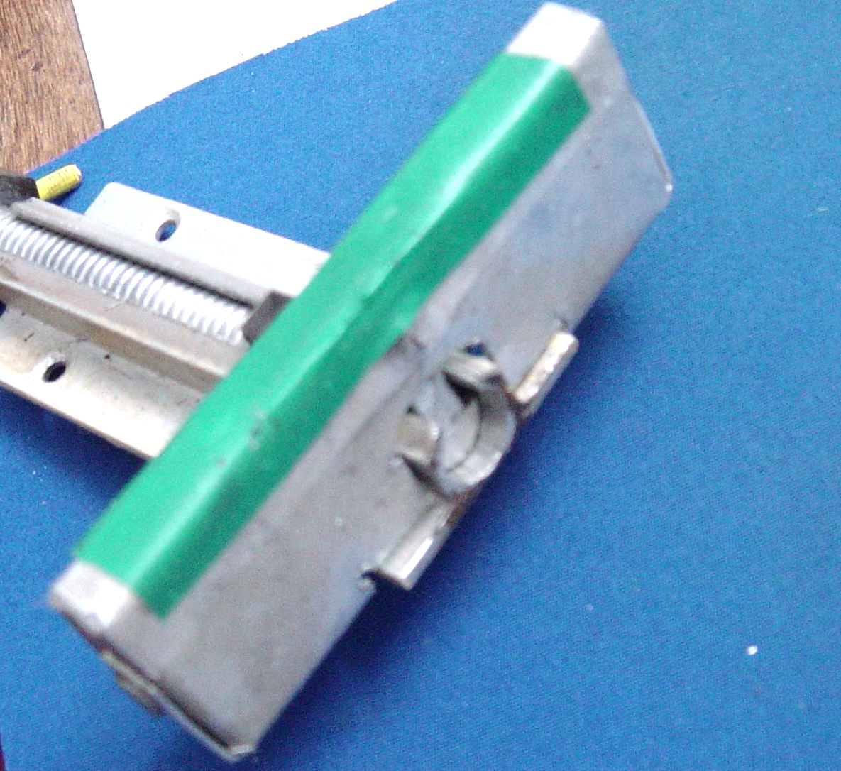 ADJUSTABLE PCB VICE : 7 Steps (with Pictures) - Instructables