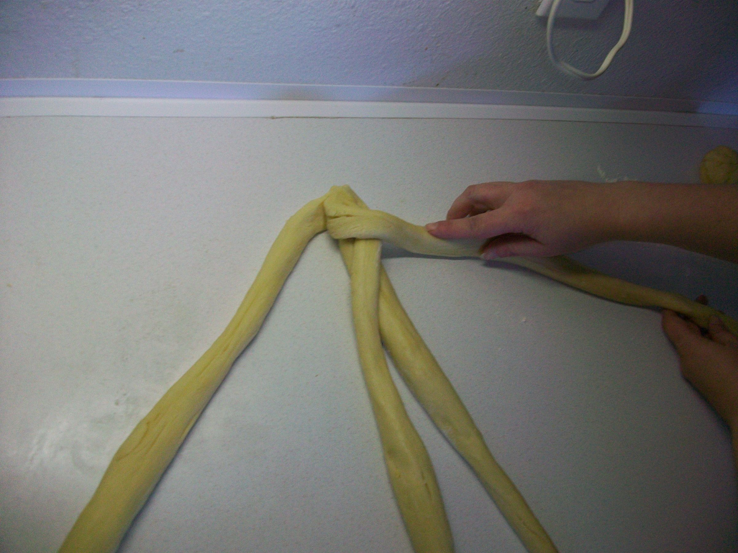 How to Braid Challah - 4 Strand Method. - Instructables