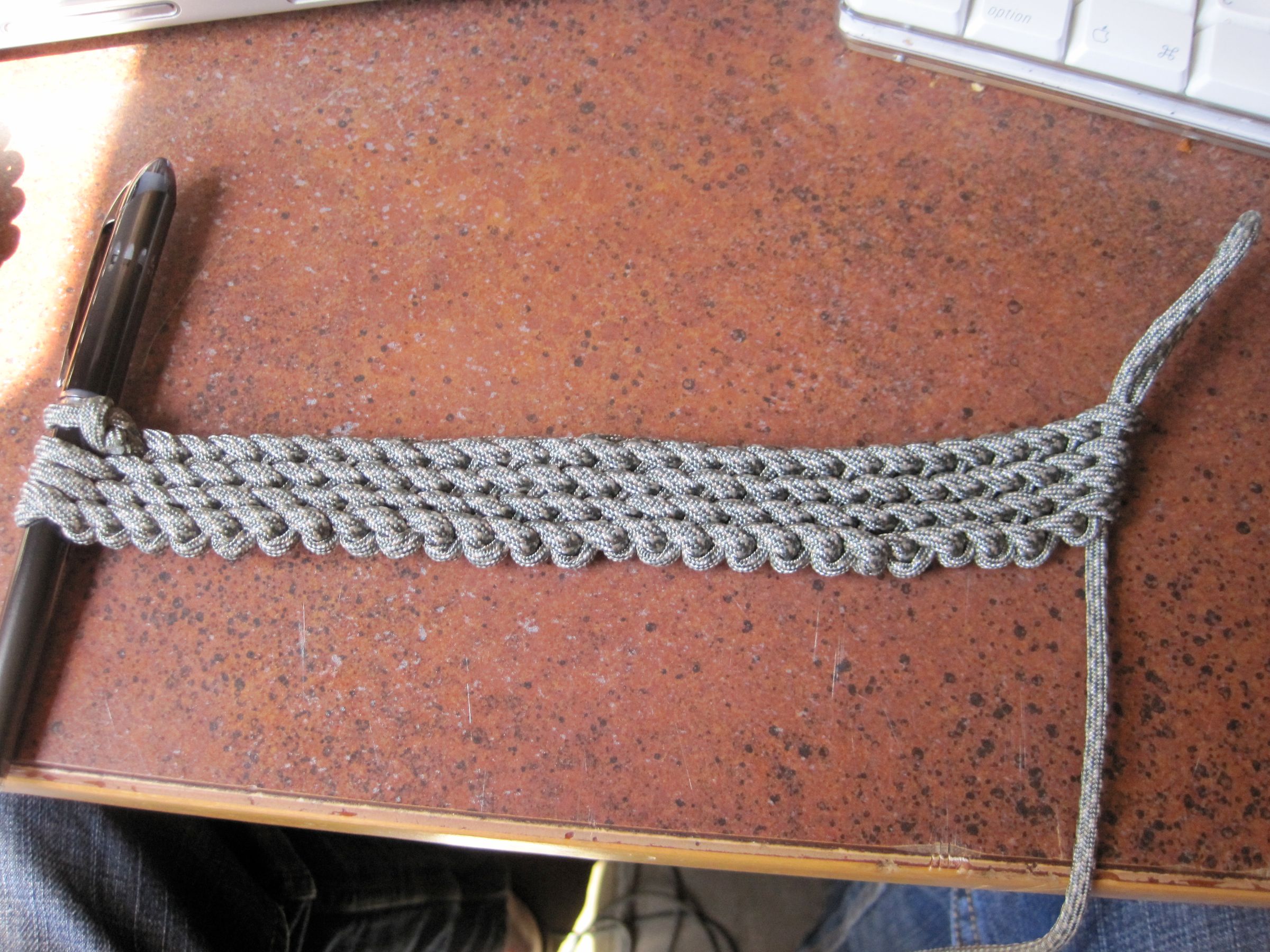 Slatts Paracord Rescue Bracelet (no Buckle) : 7 Steps (with Pictures ...