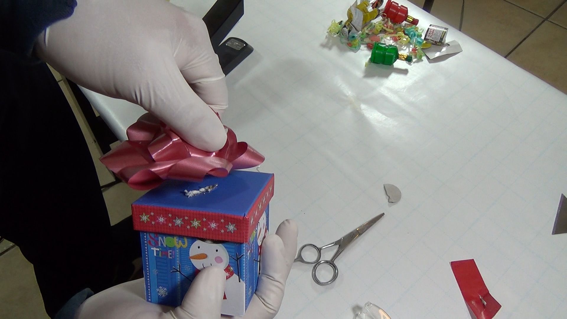 10 Christmas Gift Pranks You Can Do on Family and Friends! : 10 Steps - Instructables