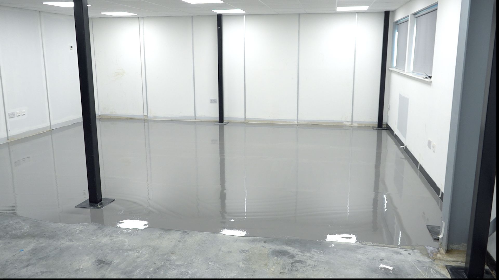 DIY Designer Epoxy Resin Floor : 7 Steps (with Pictures) - Instructables