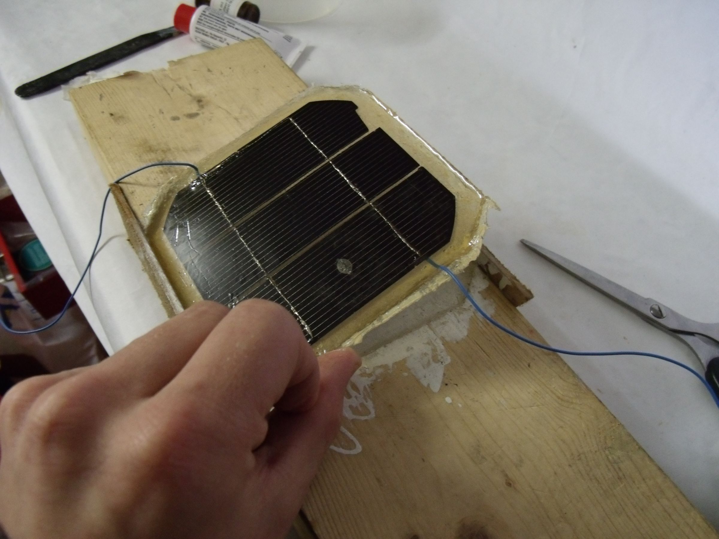 Make Custom Sized Solar Panels : 5 Steps (with Pictures) - Instructables