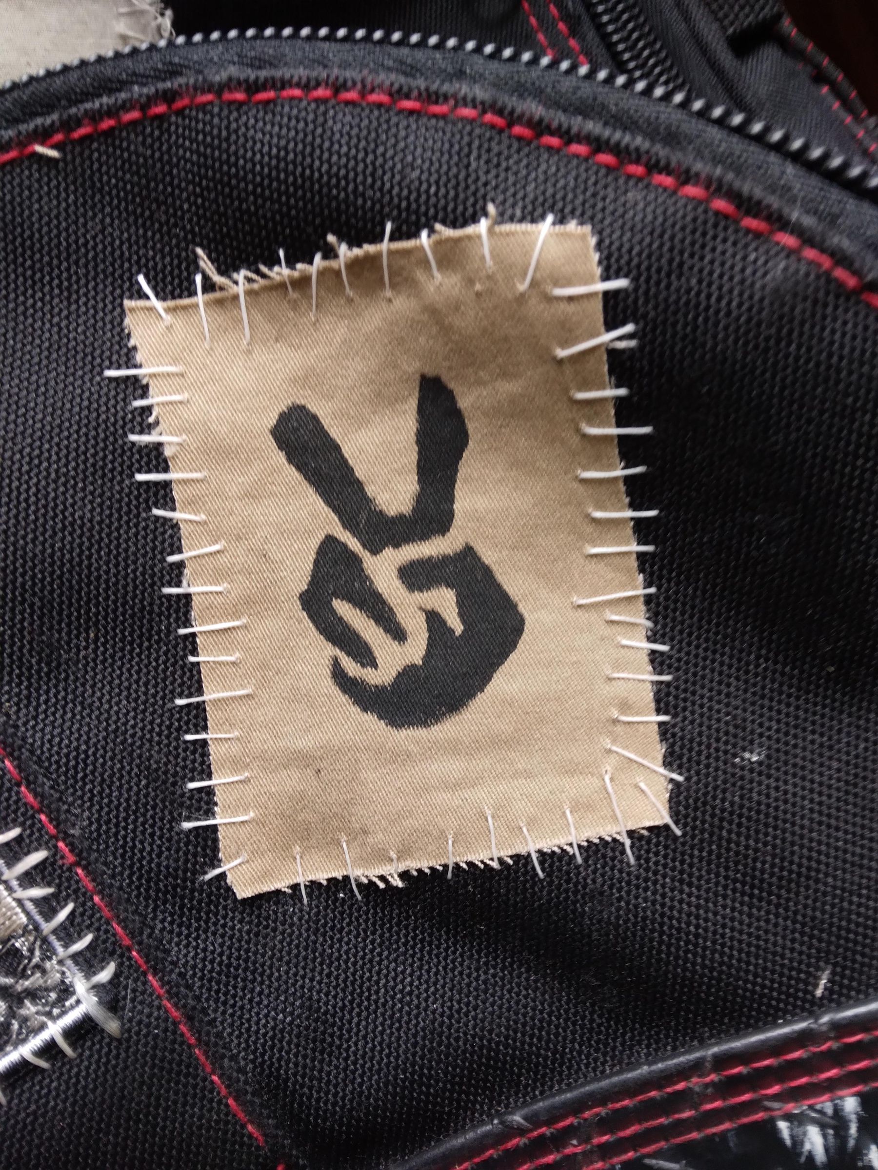 How to Make a Punk Rock Patch!! : 8 Steps - Instructables