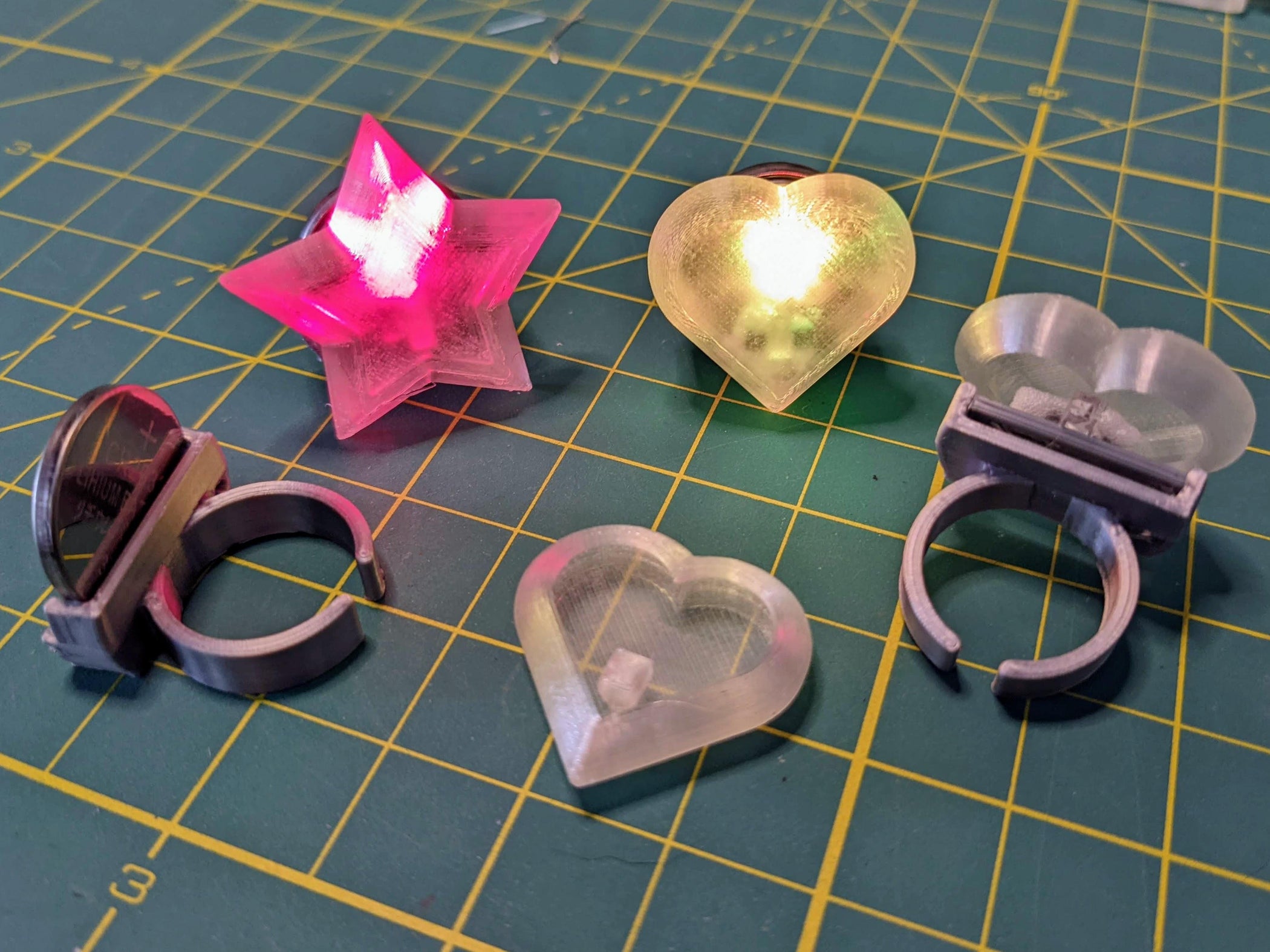 Color Changing Bling Ring : 3 Steps (with Pictures) - Instructables