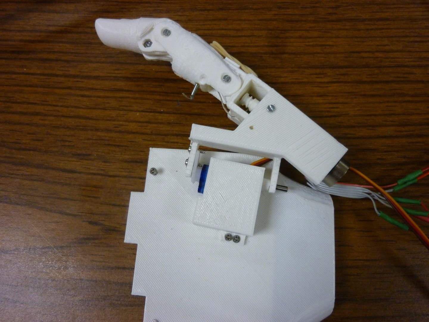 Tact: Low-cost, Advanced Prosthetic Hand : 5 Steps (with Pictures ...