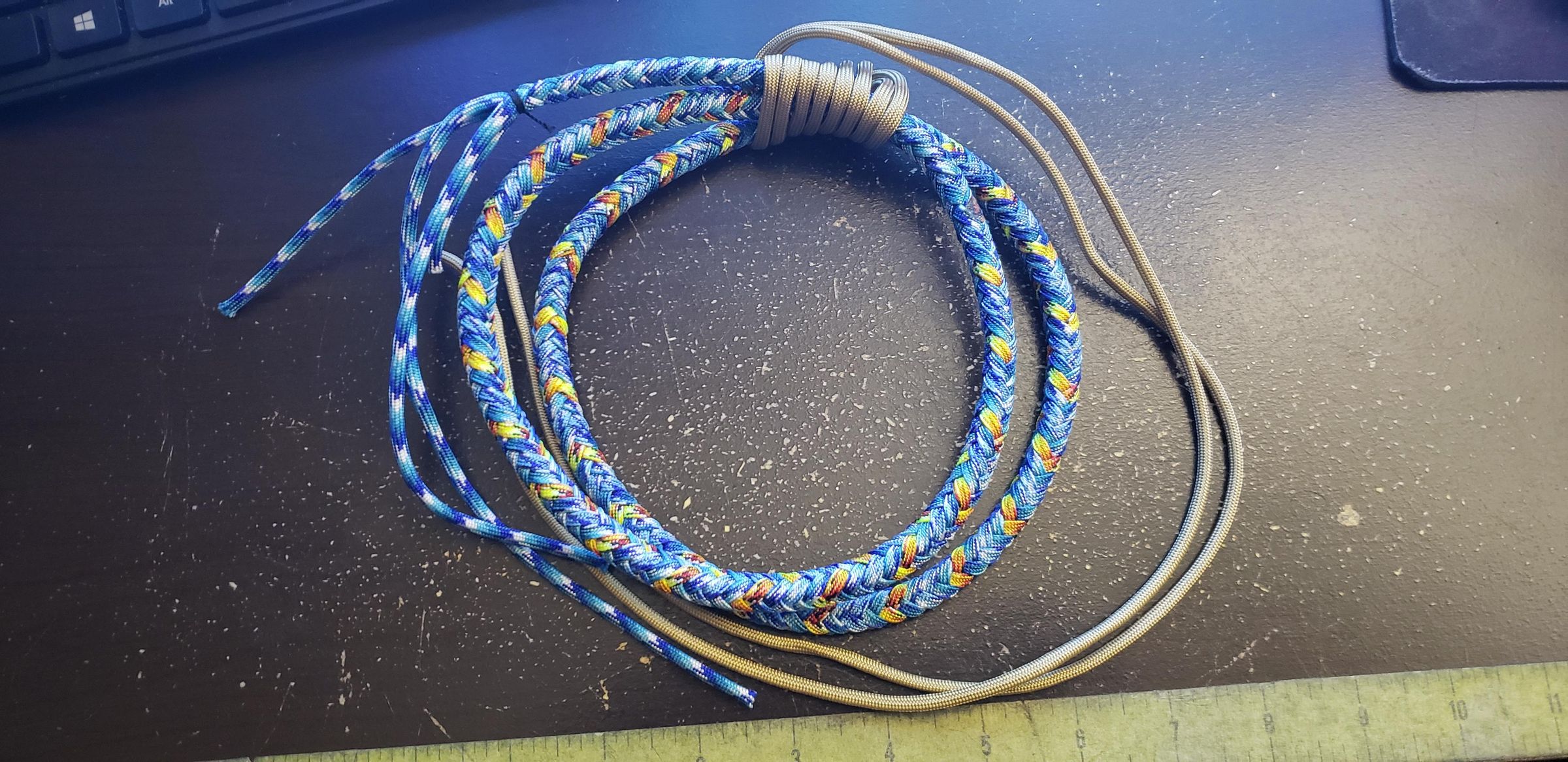 Tygra's Bolo-Whip With Paracord in 16 Plait : 9 Steps (with Pictures ...