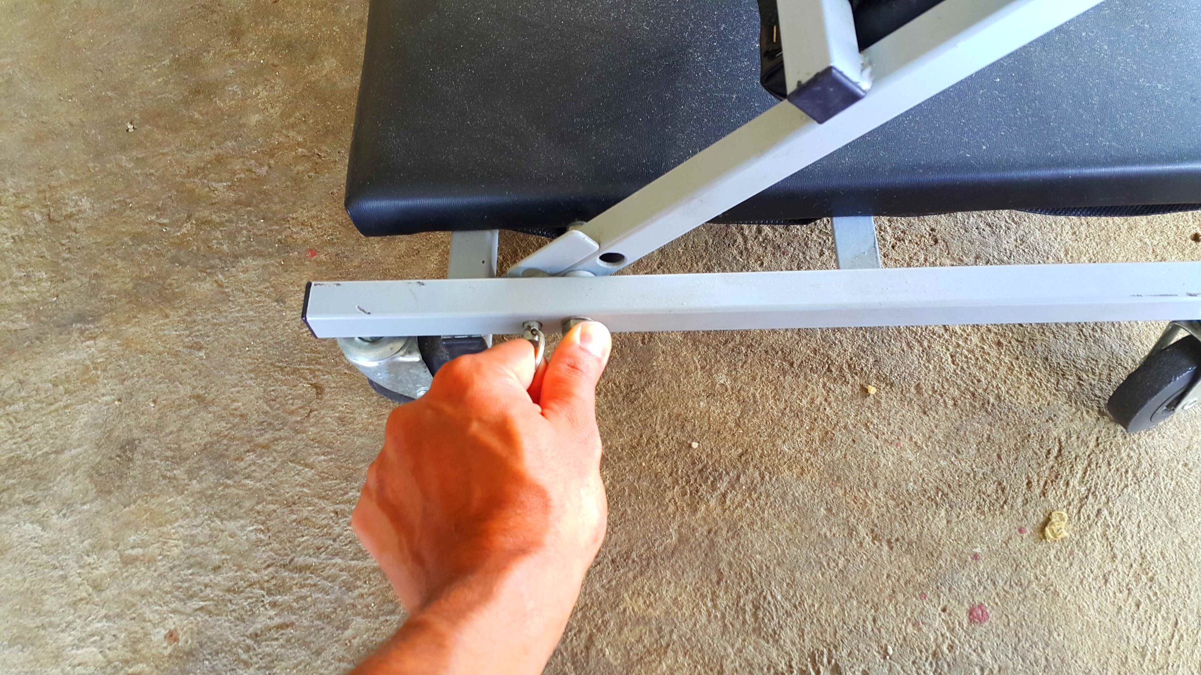 Car Undercarriage Inspection! : 5 Steps - Instructables