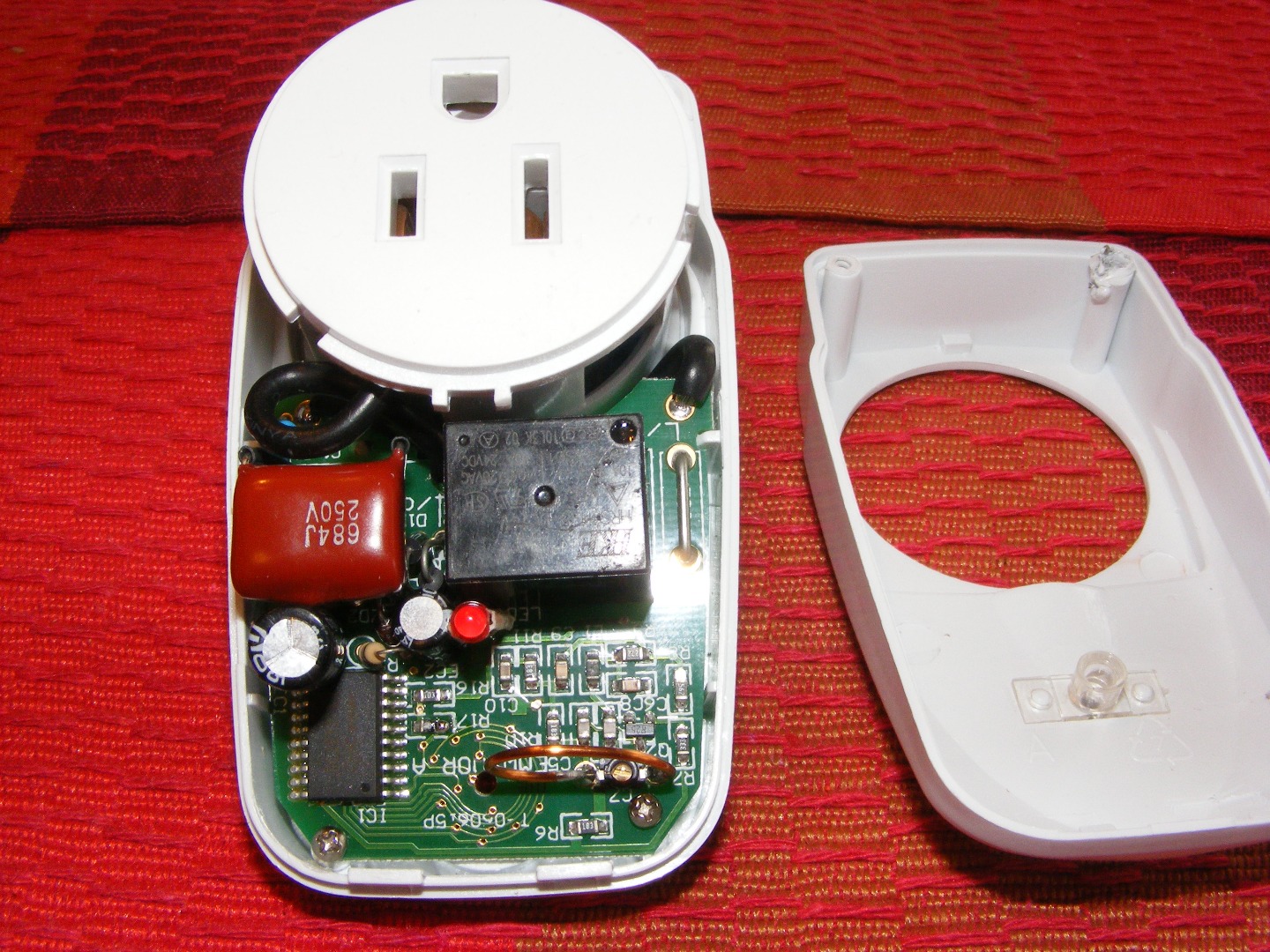 Simplified Arduino AC Current Measurement Using ACS712 Hall Effect ...