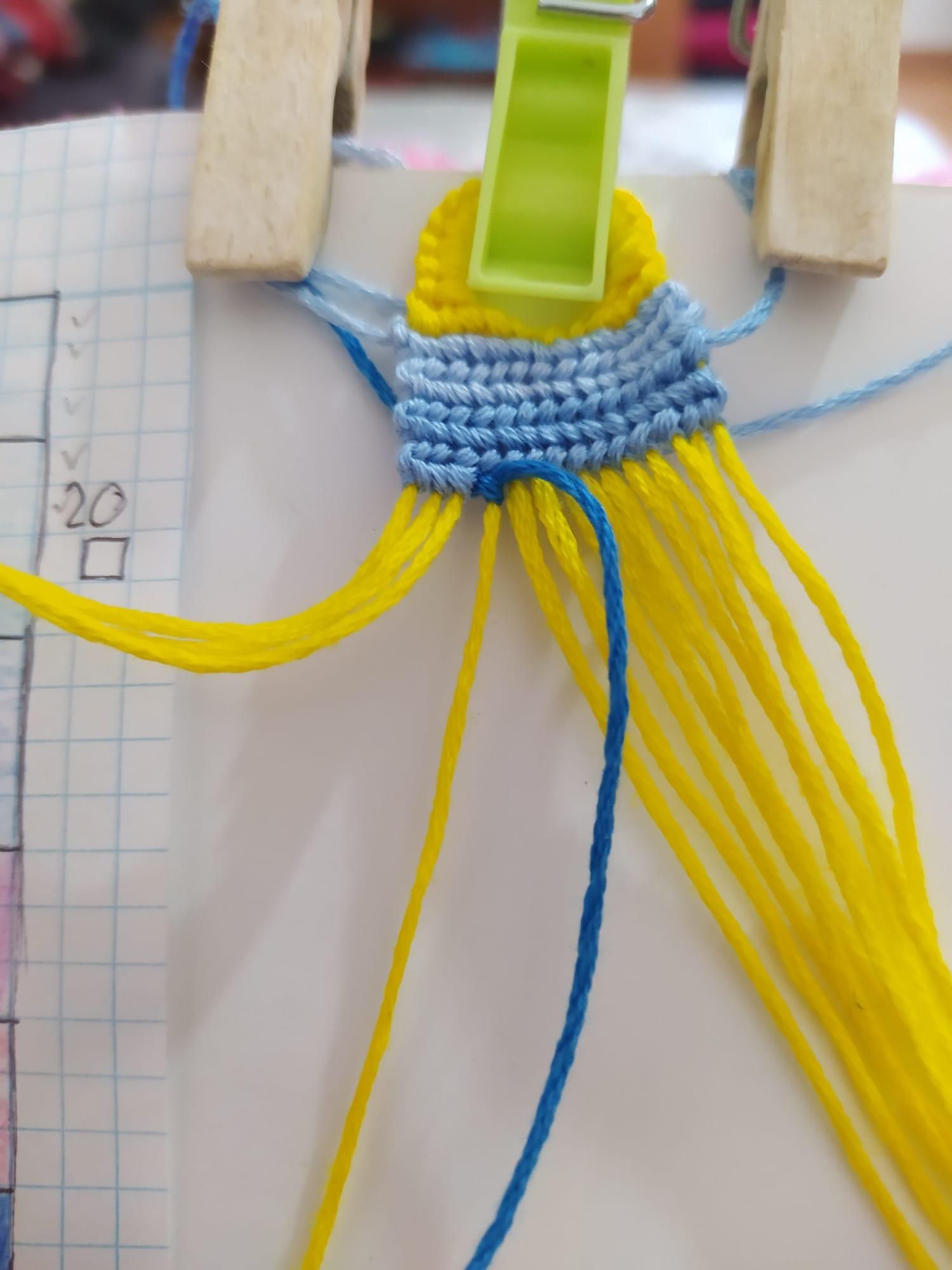 Keychain Macrame Sunset : 15 Steps (with Pictures) - Instructables