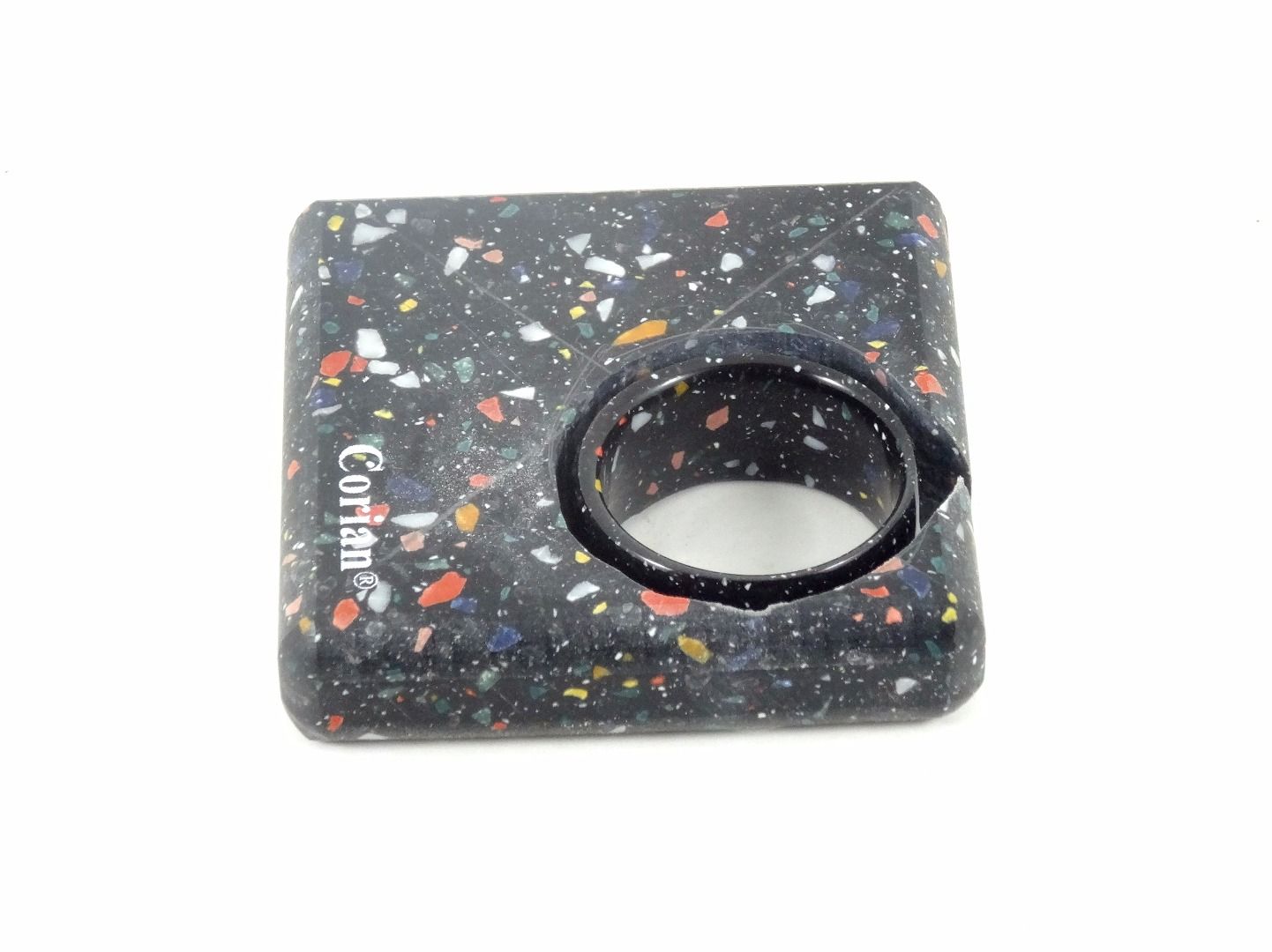 How to Make an Acrylic Ring With Corian : 6 Steps (with Pictures ...