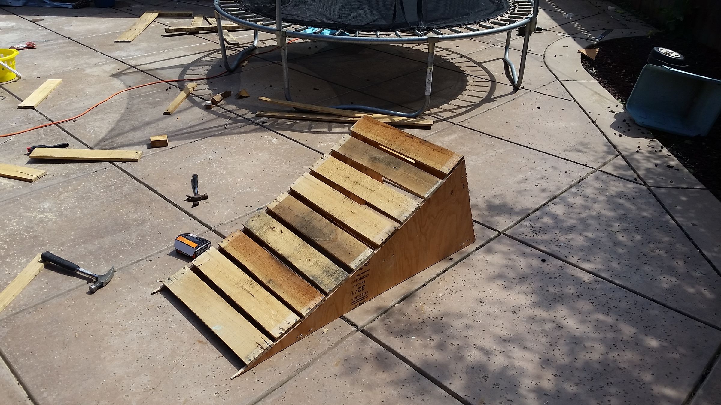 Kicker Ramp Made From Old Wooden Pallet : 7 Steps - Instructables