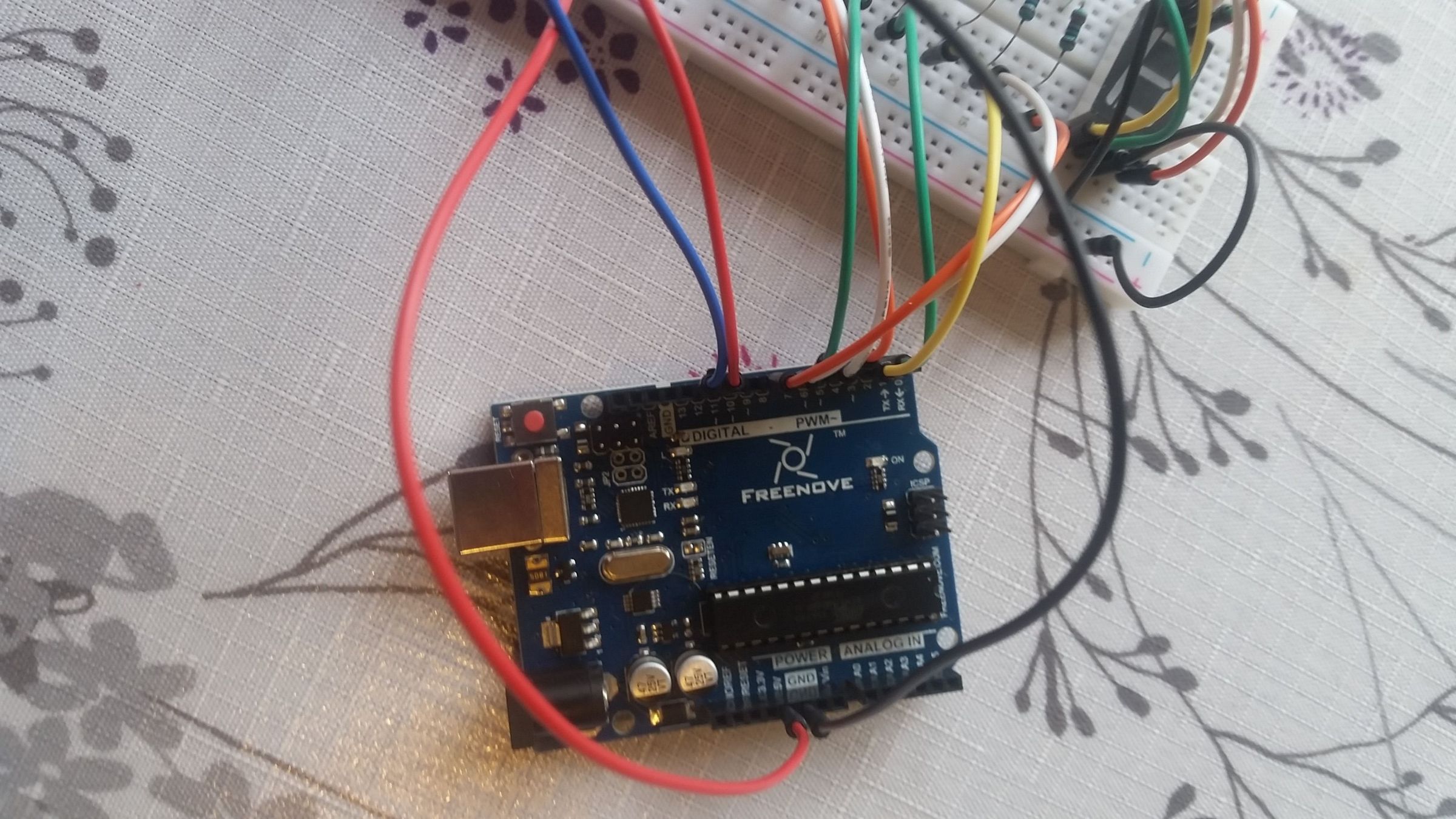 Distance Sensors Lab : 9 Steps - Instructables