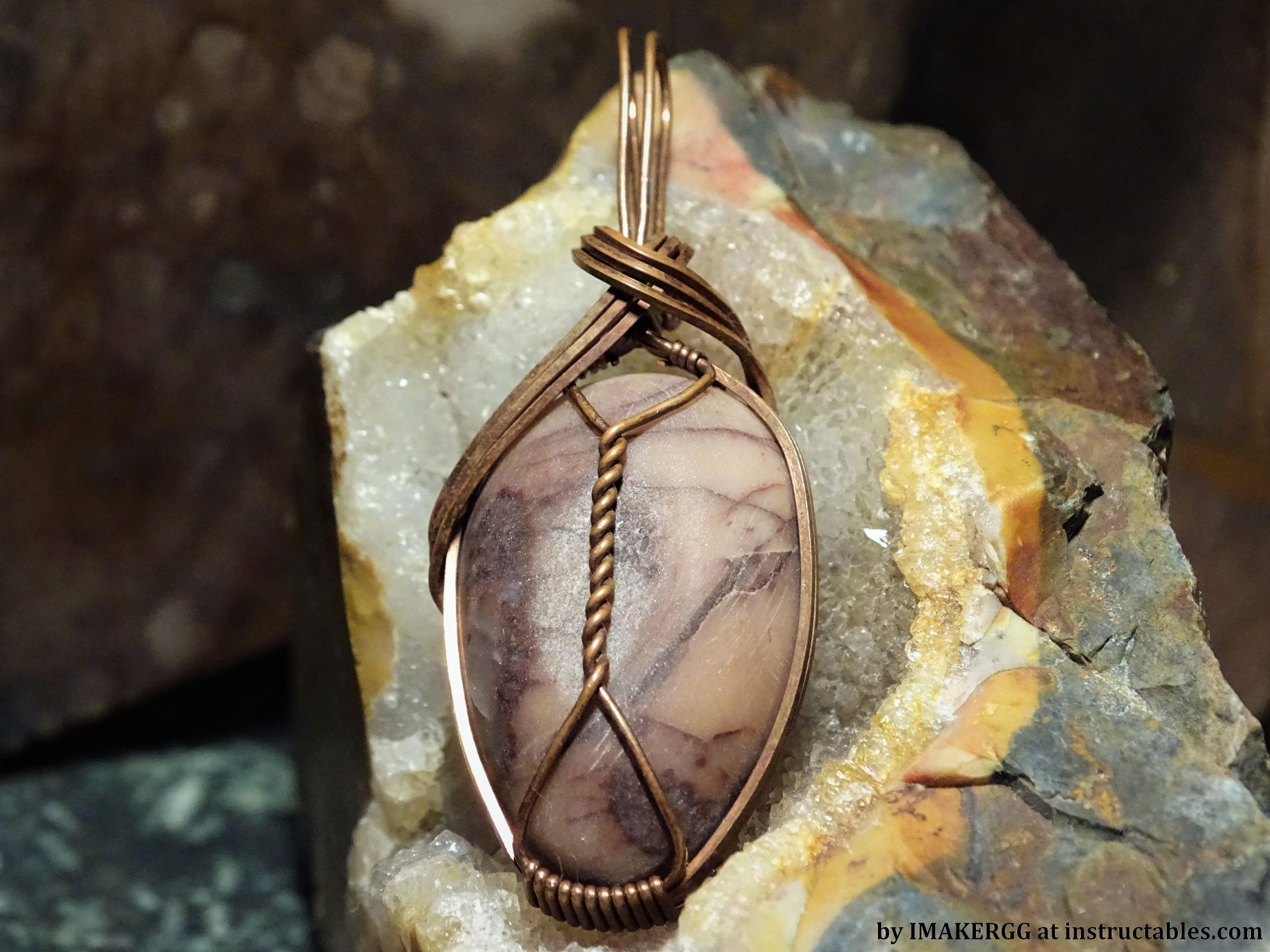 INTRODUCTION TO LAPIDARY JEWELRY MAKING : 7 Steps - Instructables