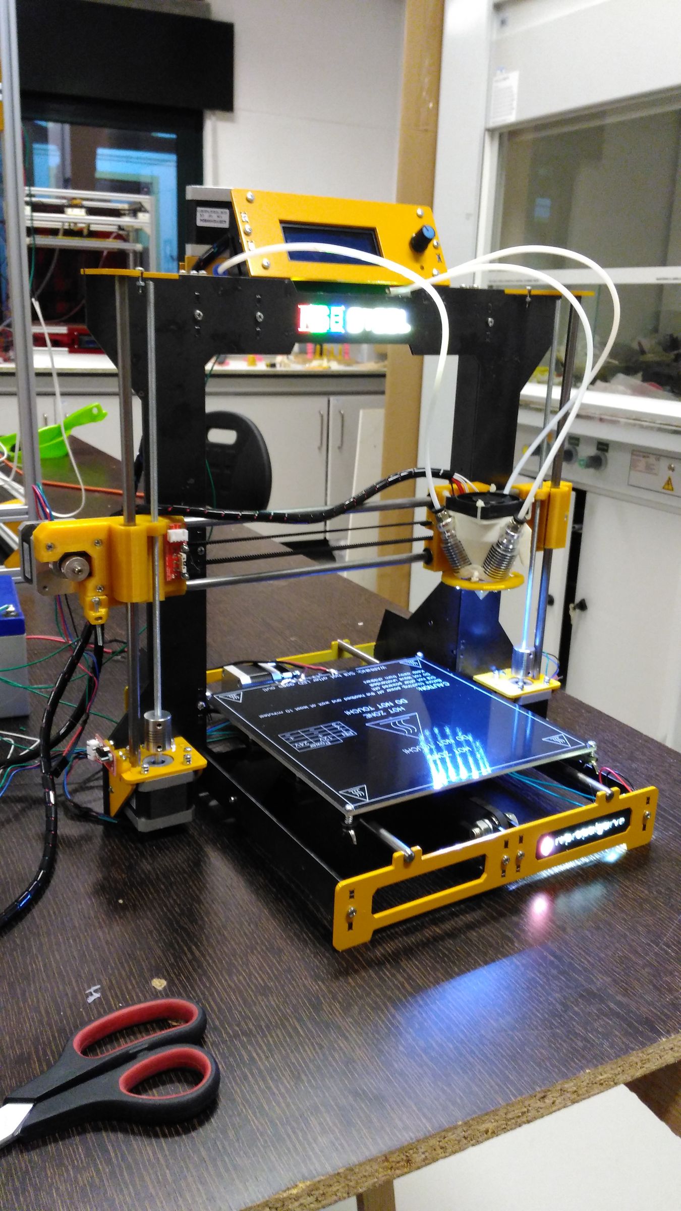 RGB STEEL - Low Cost, Steel Frame, Color Mixing 3D Printer : 19 Steps ...