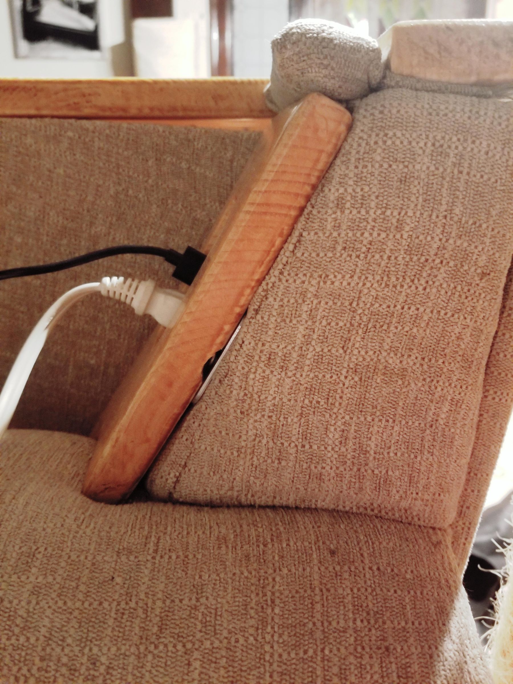 Couch Hack for Your Cat : 14 Steps (with Pictures) - Instructables