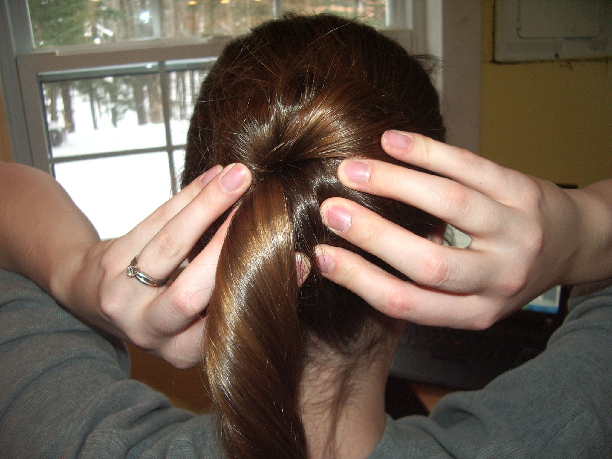 Hairstyles for Hair Sticks : 9 Steps (with Pictures) - Instructables