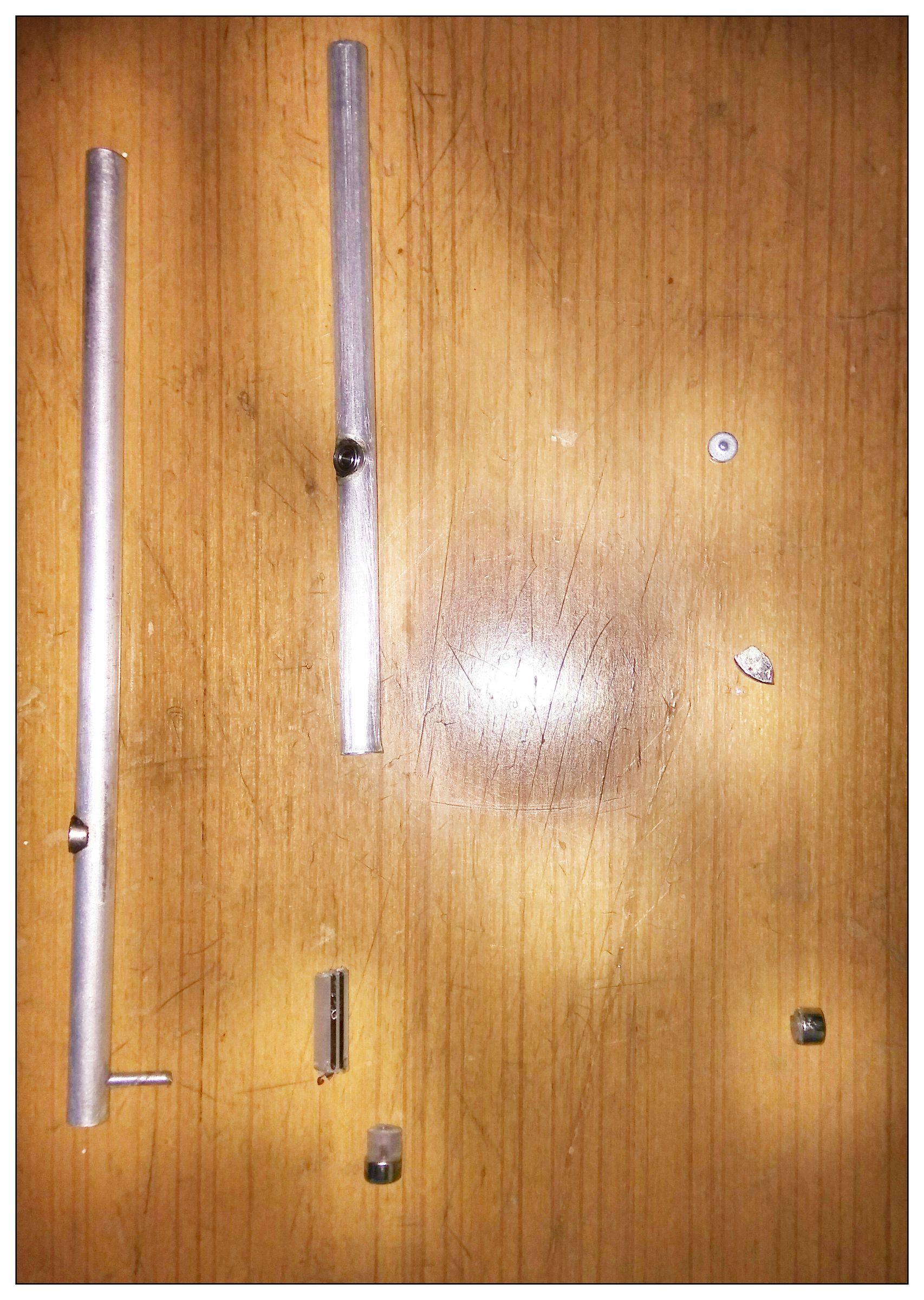 Chaos( Iron Man 2) Swinging Stick( Pendulum Sticks) Perpetual Motion ...