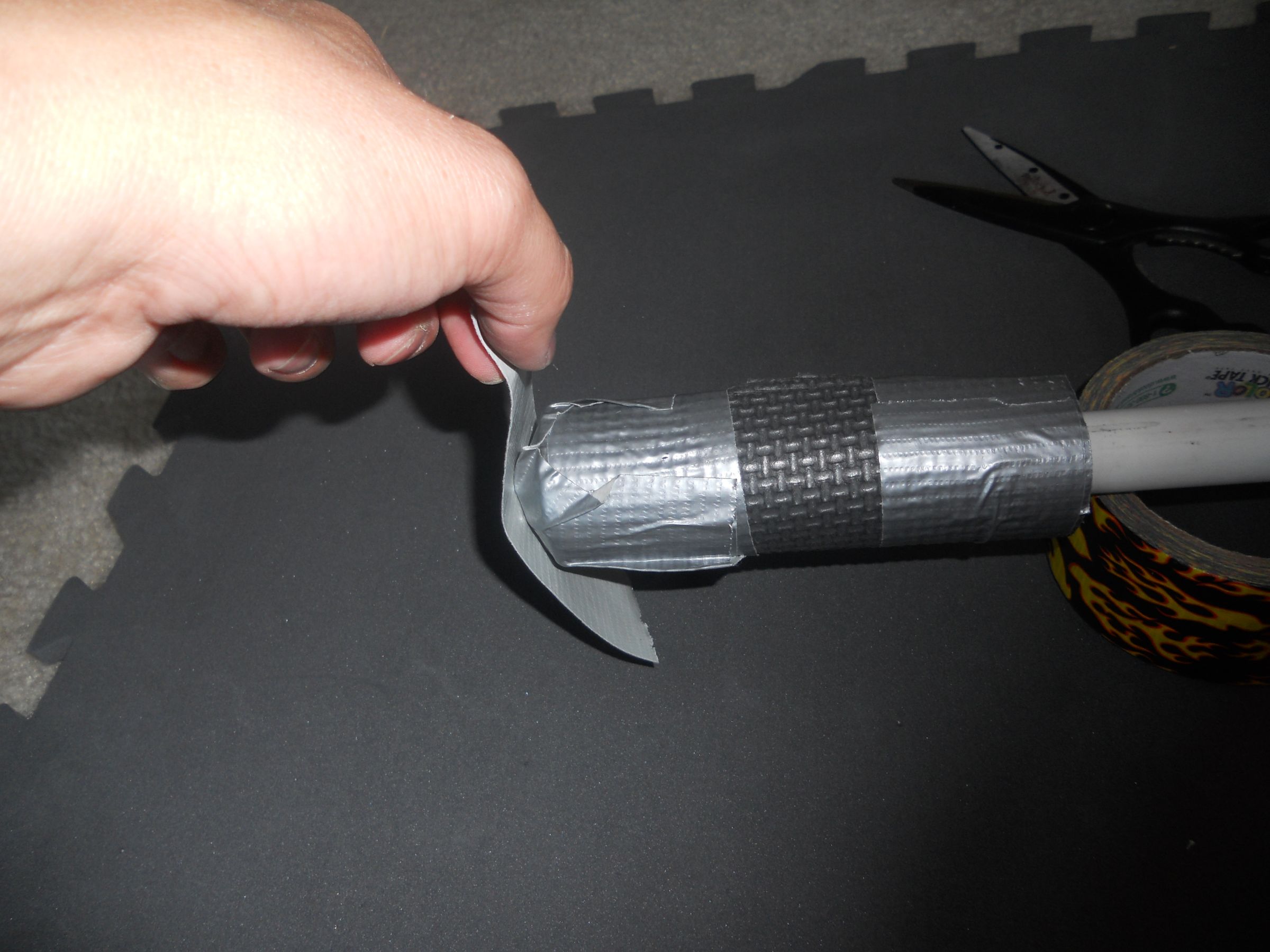 Practice Fire / Contact Staff - Cheap and Easy : 6 Steps - Instructables