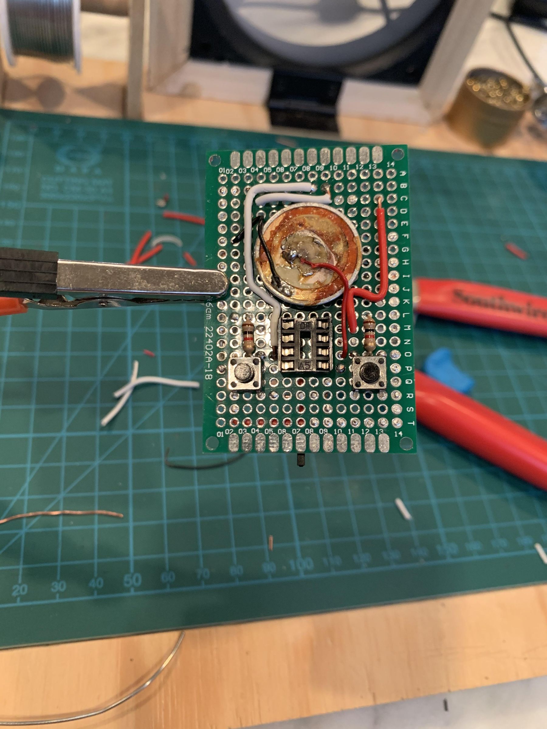 ATtiny Game Boy : 5 Steps (with Pictures) - Instructables