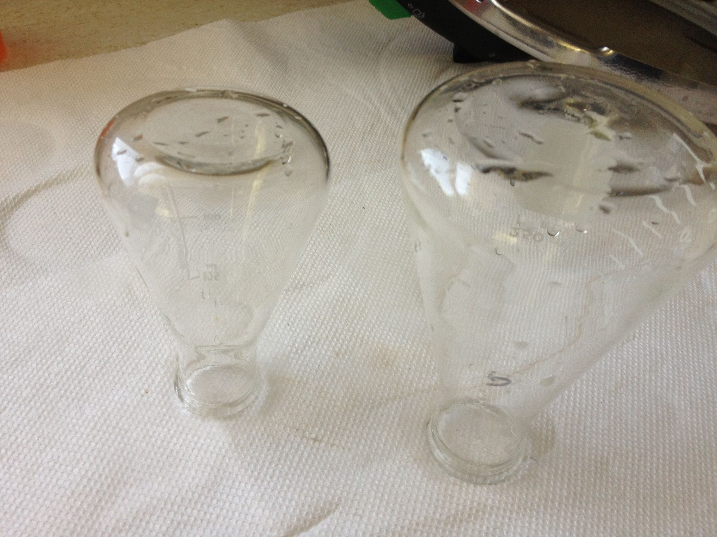 How to Make Solid Culture Medium Plates for Yeast Culture : 8 Steps ...