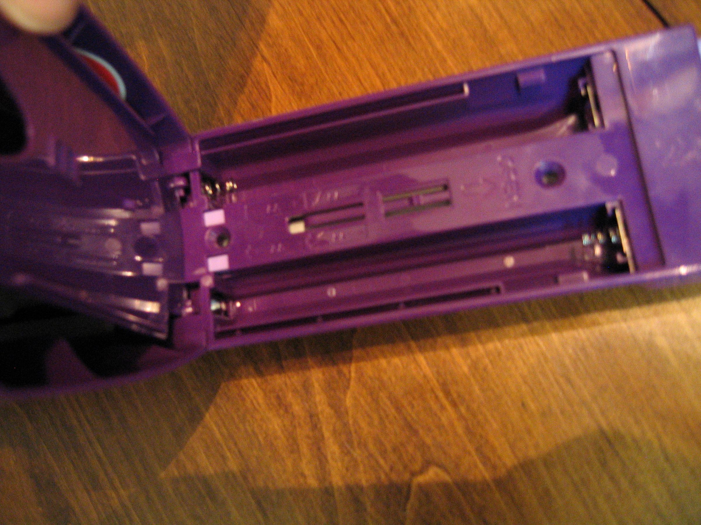 Disassemble a Swiffer WetJet Mop : 5 Steps - Instructables