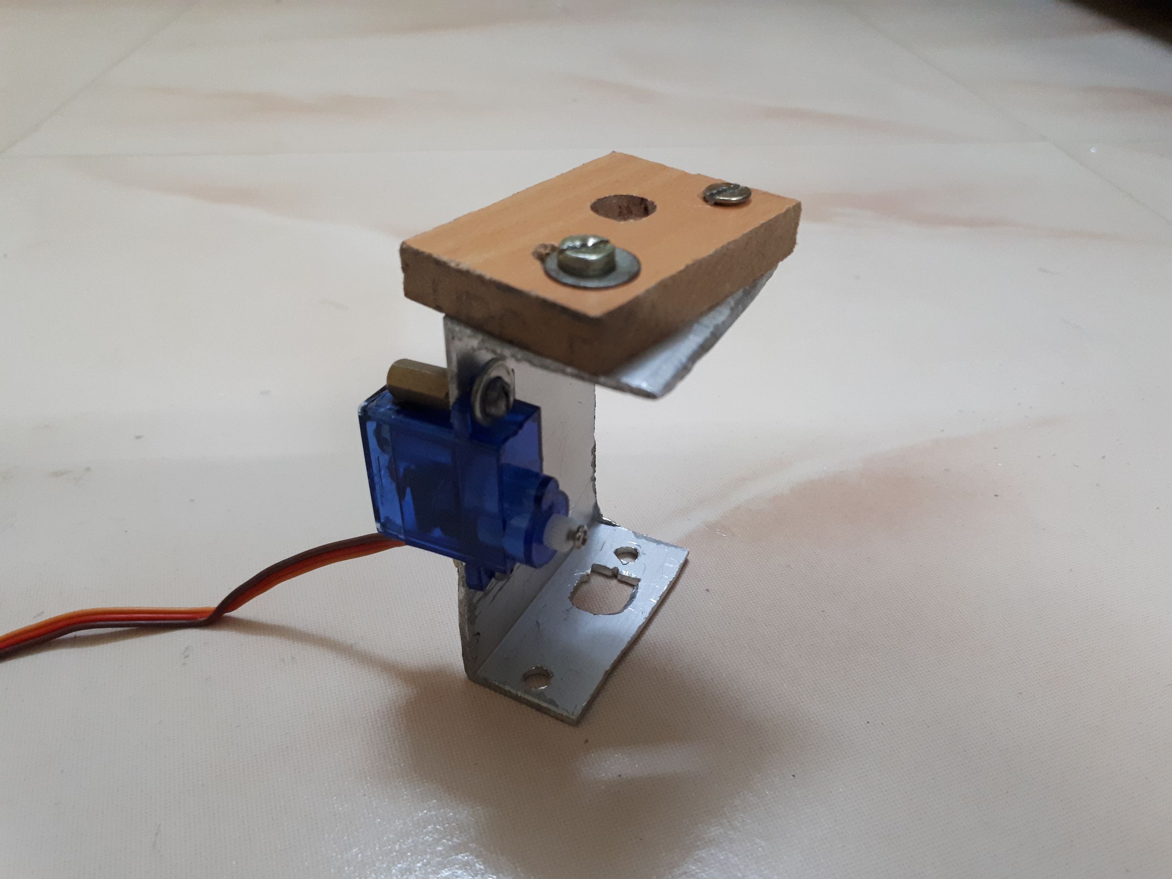 Trash Built BT Line Drawing Bot - My Bot : 13 Steps (with Pictures ...