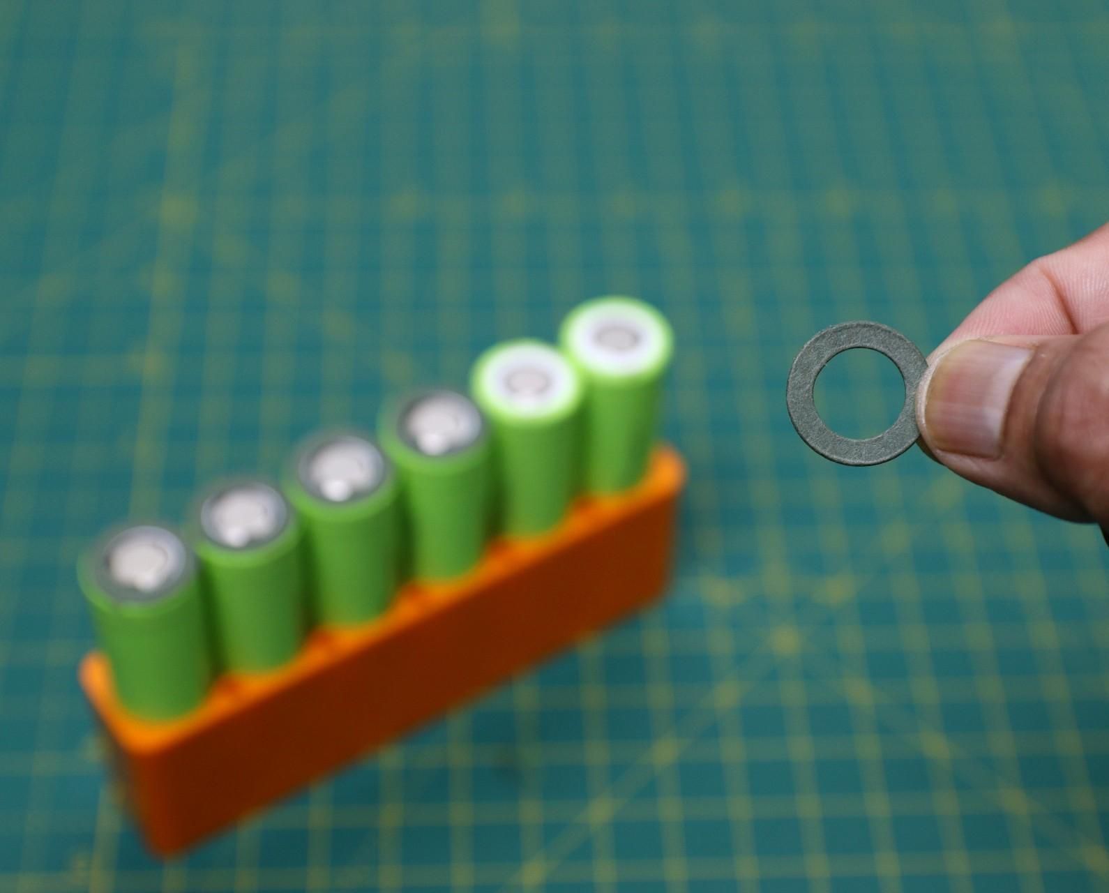 DIY Mini UPS for WiFi Router V5.0 : 18 Steps (with Pictures ...