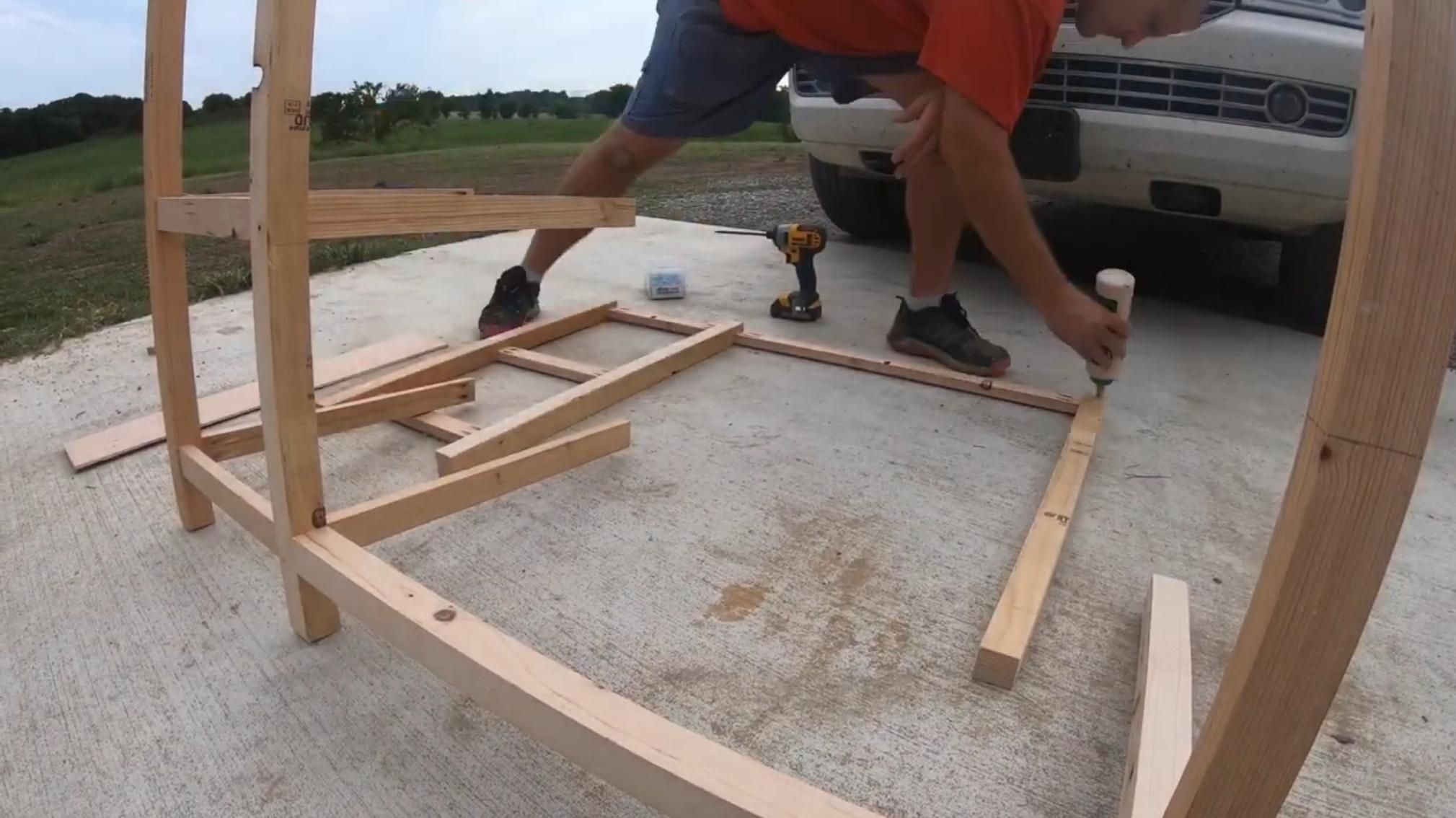 How to Build a Small Desk : 14 Steps (with Pictures) - Instructables