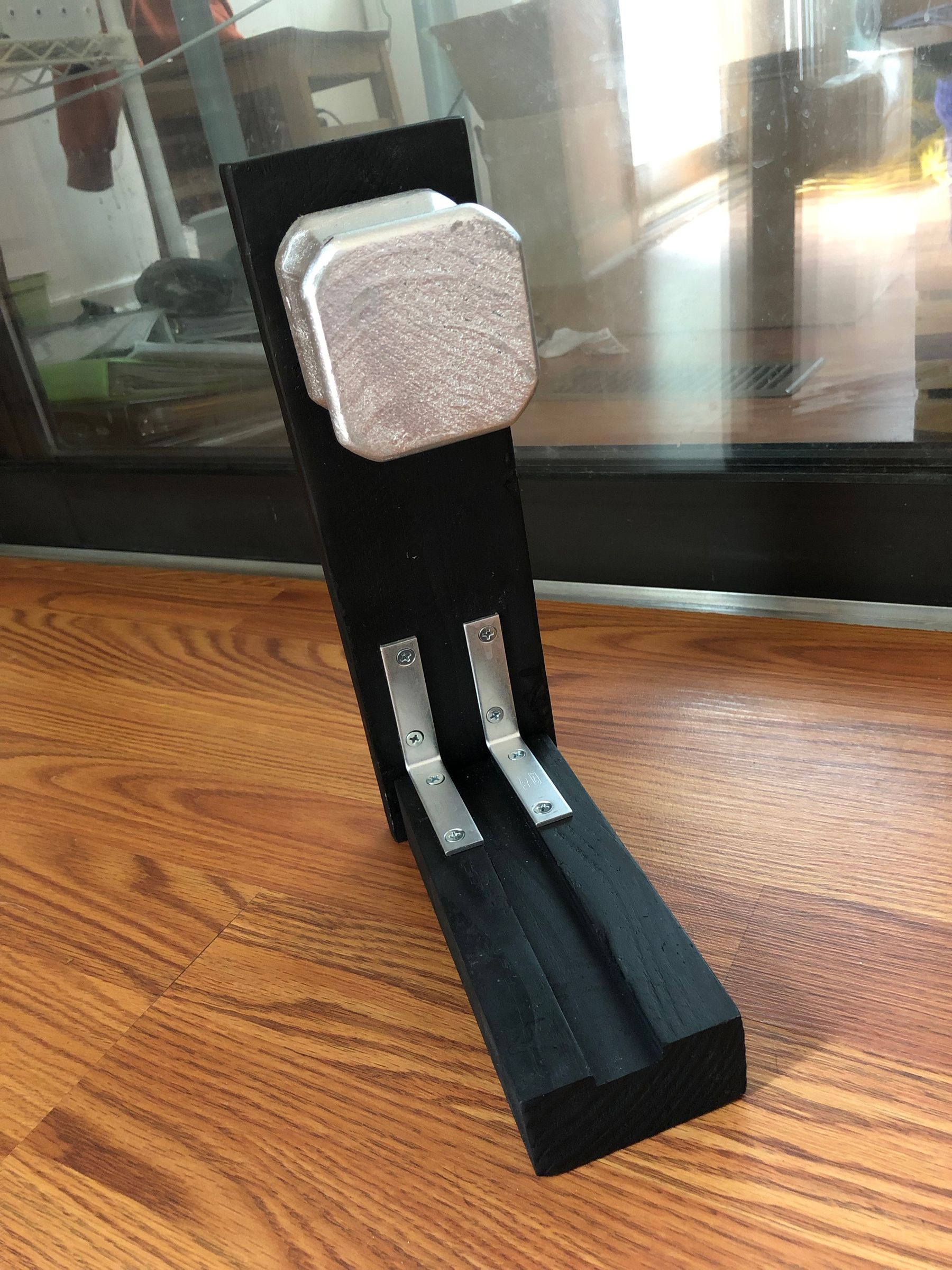 Mat's Headphone Stand : 7 Steps - Instructables