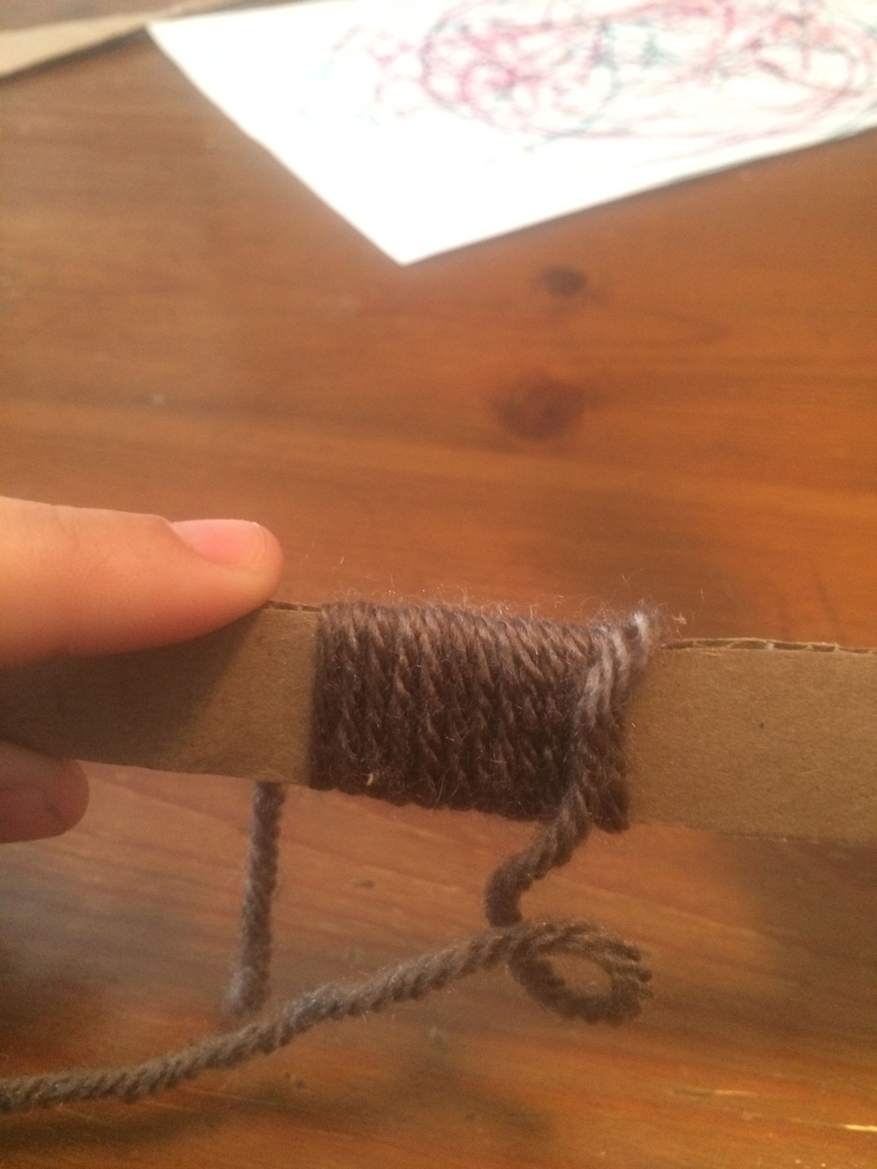 Cheap and Easy Yarn Picture Frame : 6 Steps - Instructables