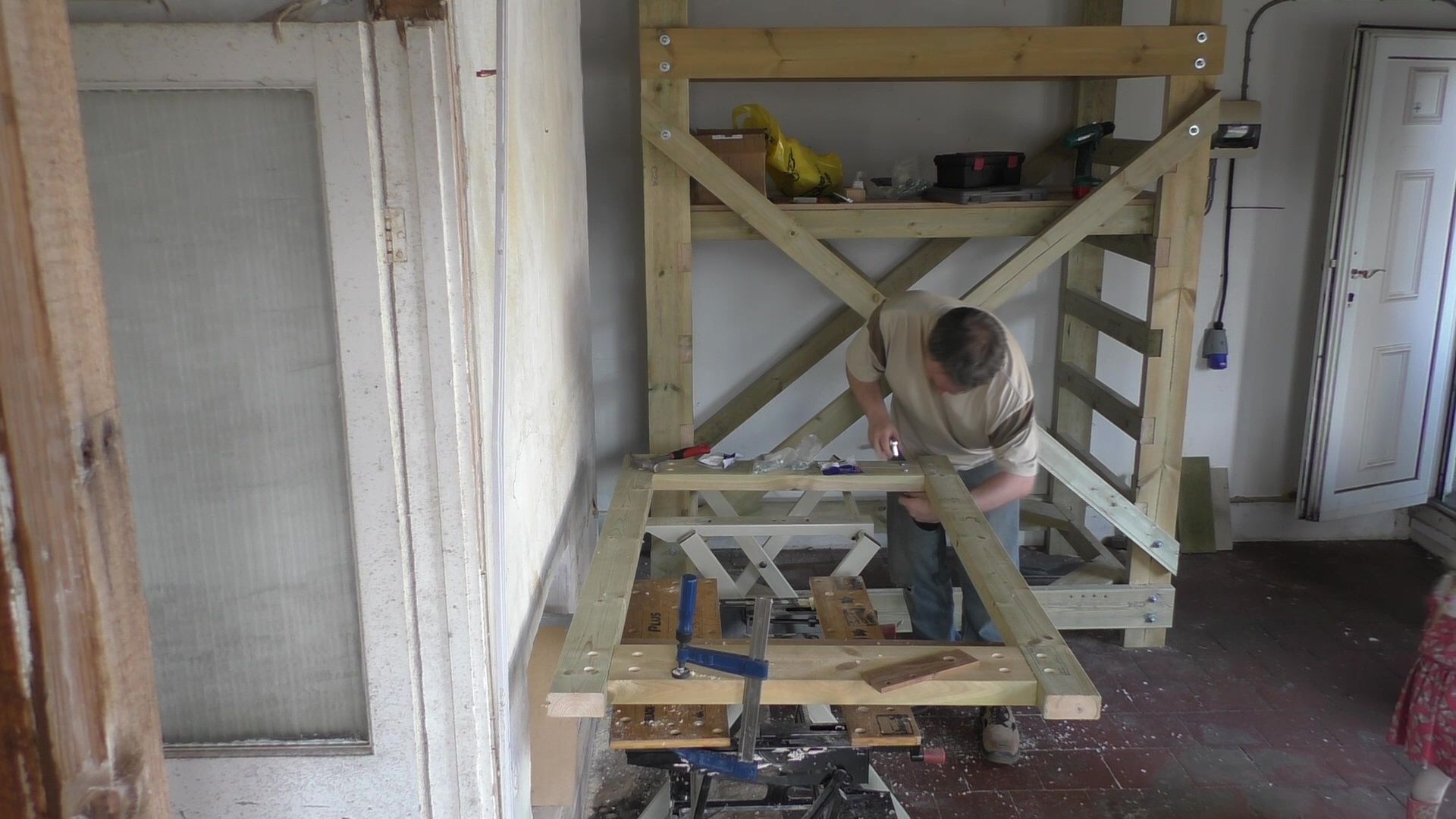 Wooden Scaffolding Tower : 11 Steps (with Pictures) - Instructables