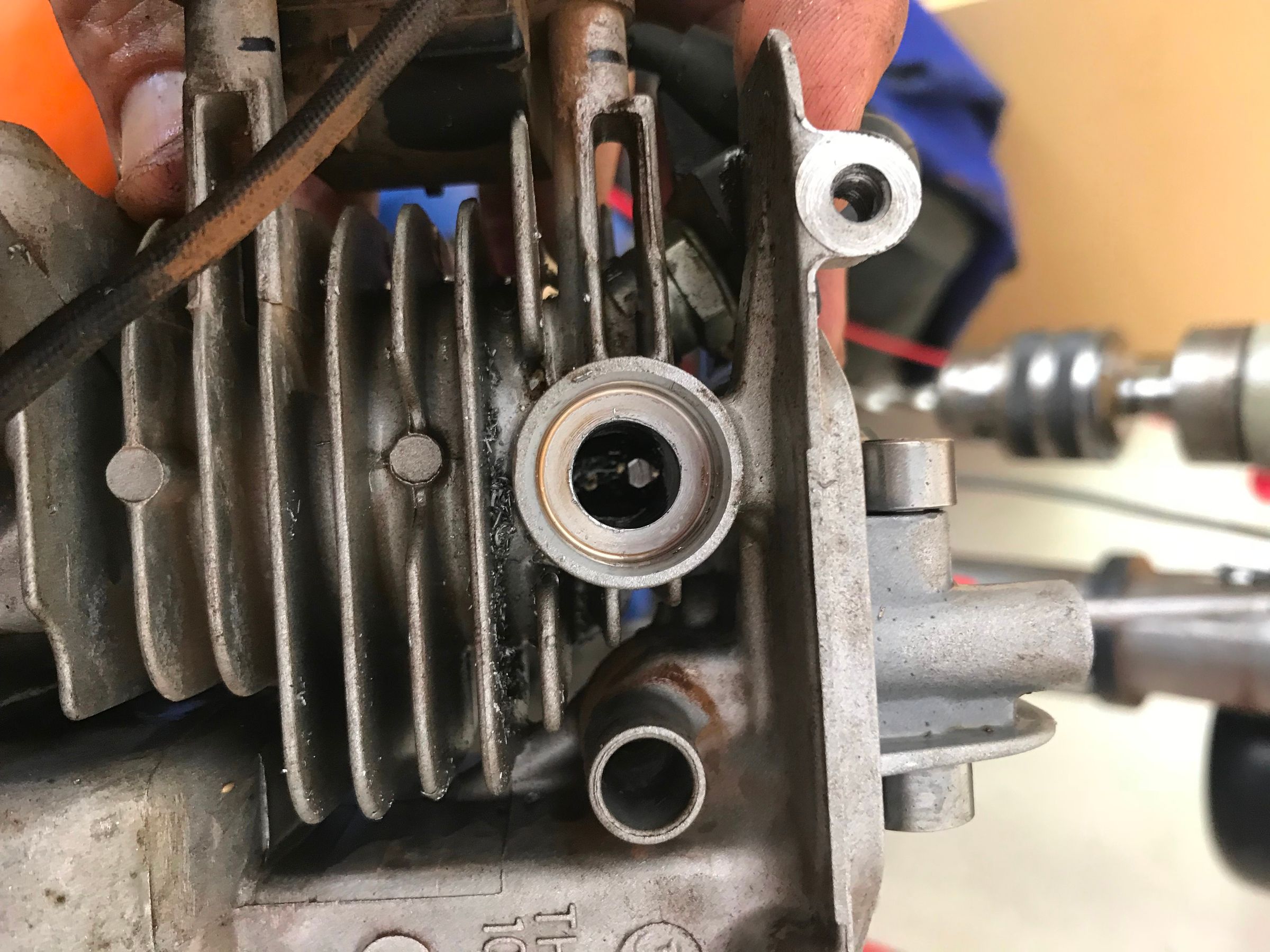 Honda GX25, Part 2: Porting and Mods : 9 Steps - Instructables
