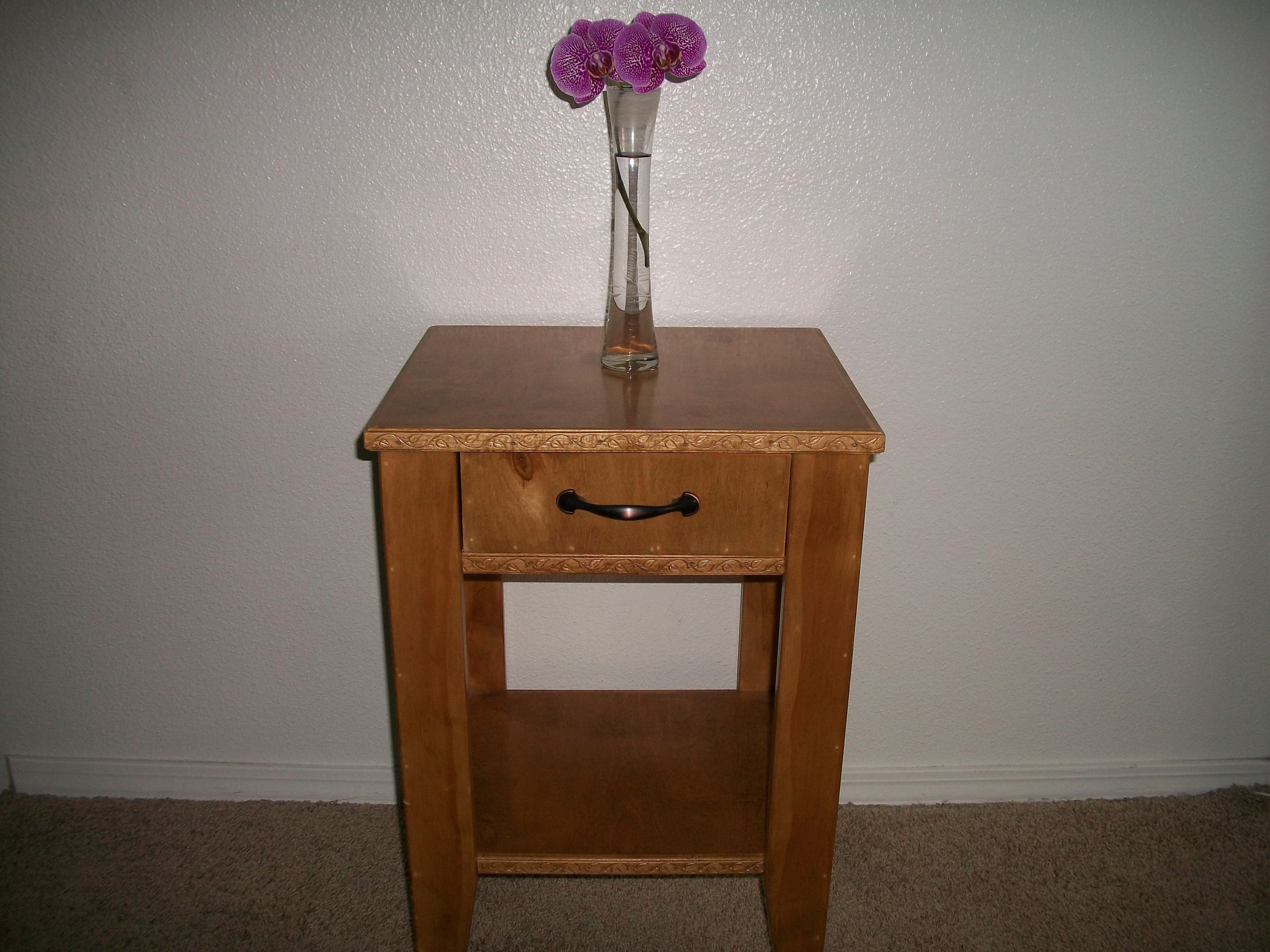 DIY Night Stand : 8 Steps - Instructables