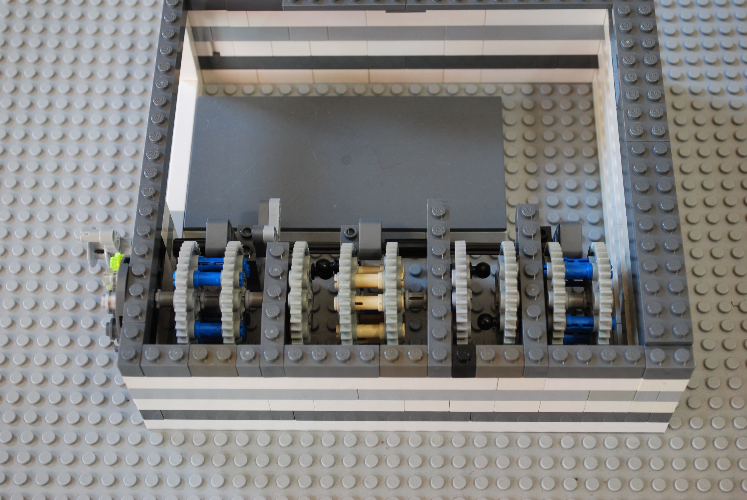 Lego Combination Lock Tutorial : 9 Steps (with Pictures) - Instructables