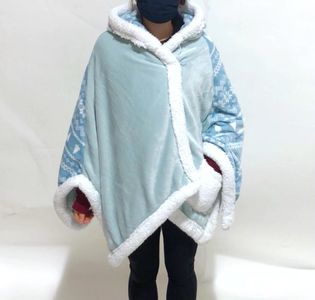 Snowflake Blanket Cape : 13 Steps (with Pictures) - Instructables