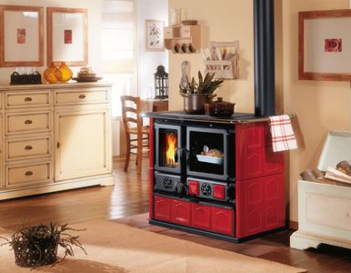 Cooking on a Wood Cook Stove : 6 Steps - Instructables