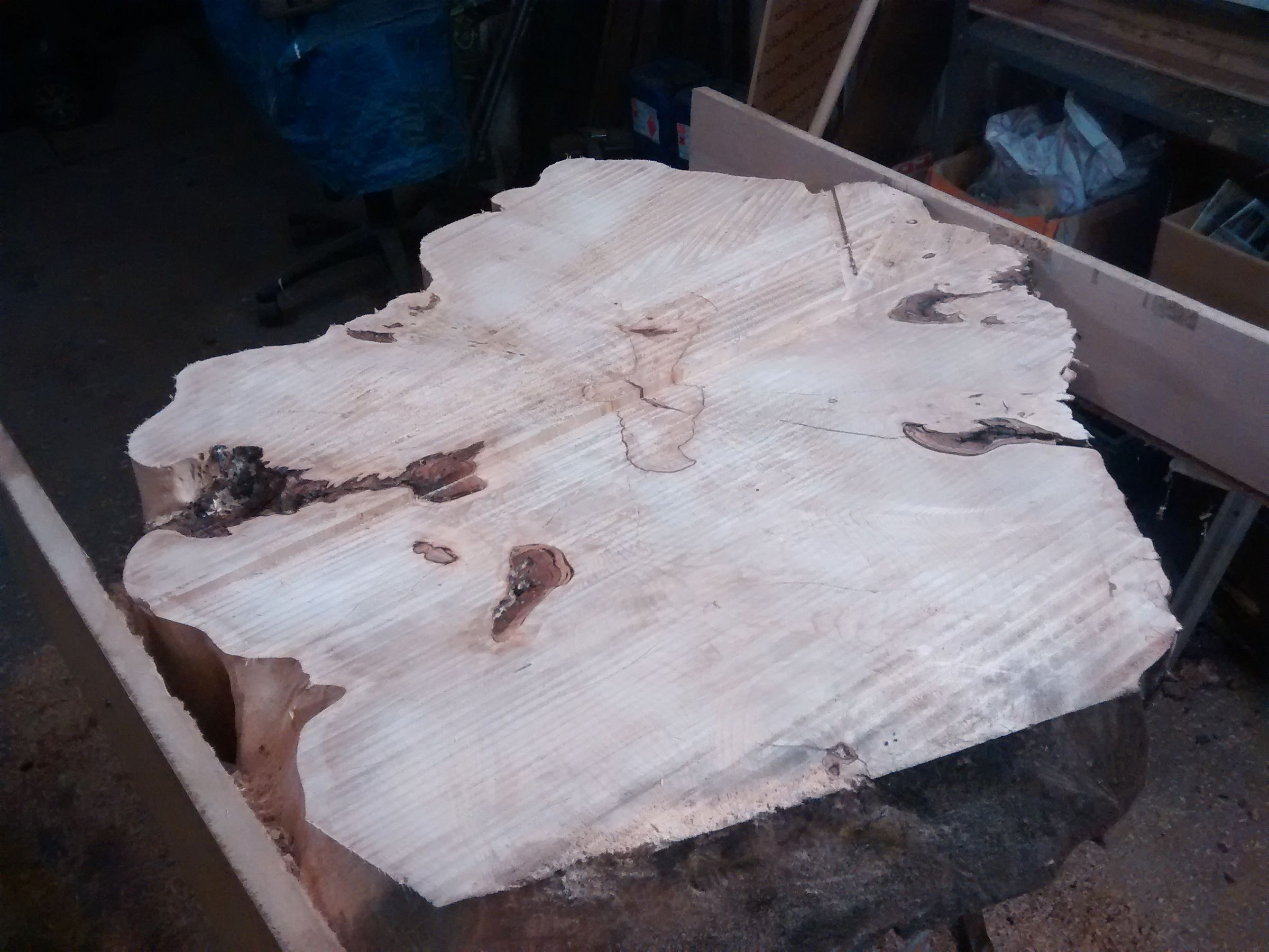 Large Log Slice Table : 9 Steps (with Pictures) - Instructables