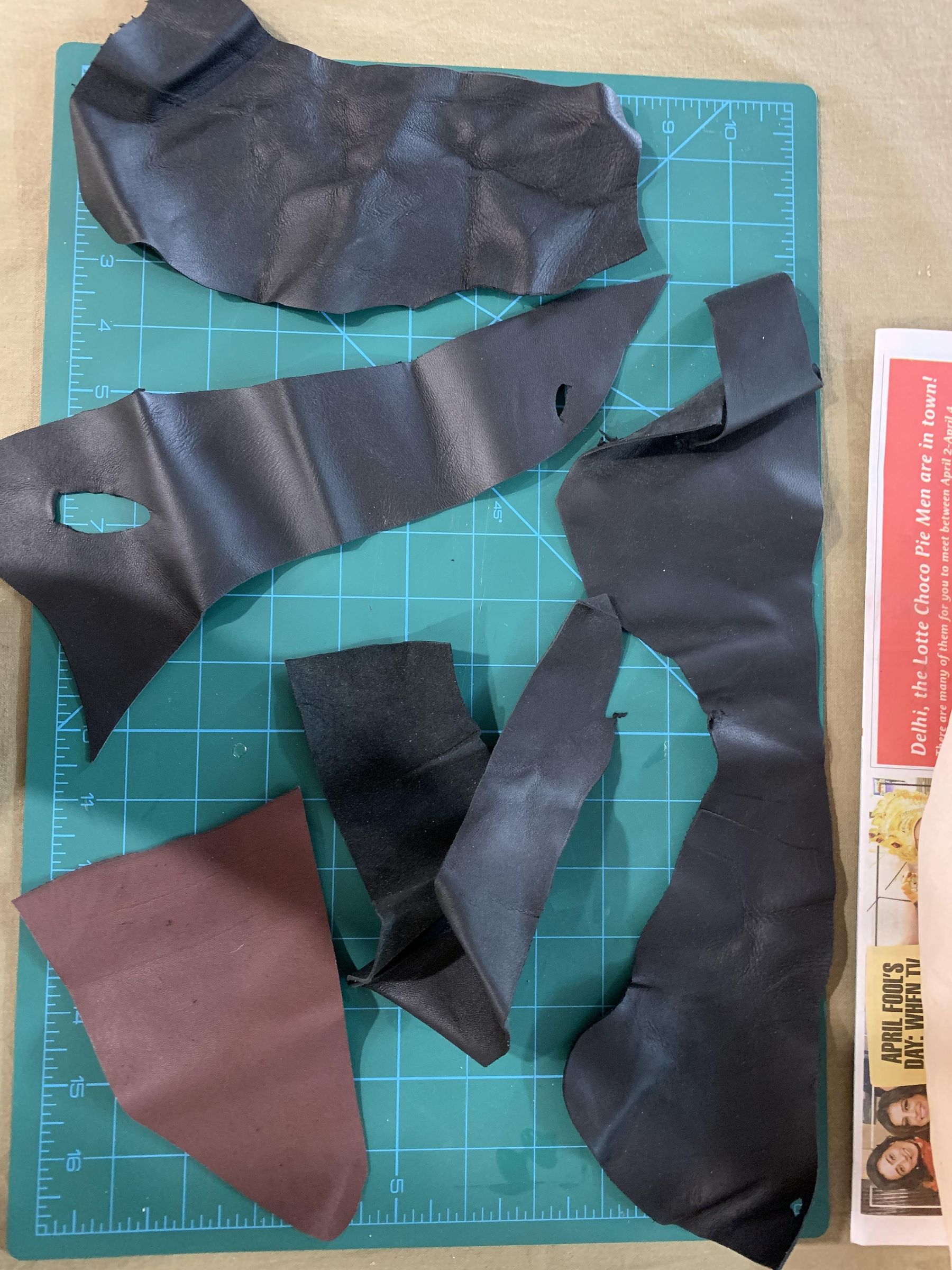 Zippered Leather Card Wallet (with Free Pattern) : 8 Steps (with ...