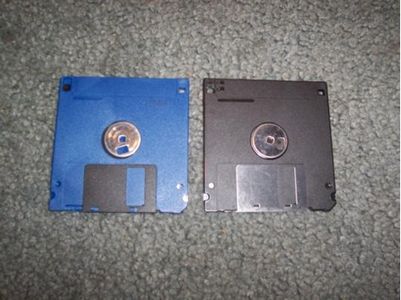 EASY Floppy Disk Notebook : 5 Steps - Instructables
