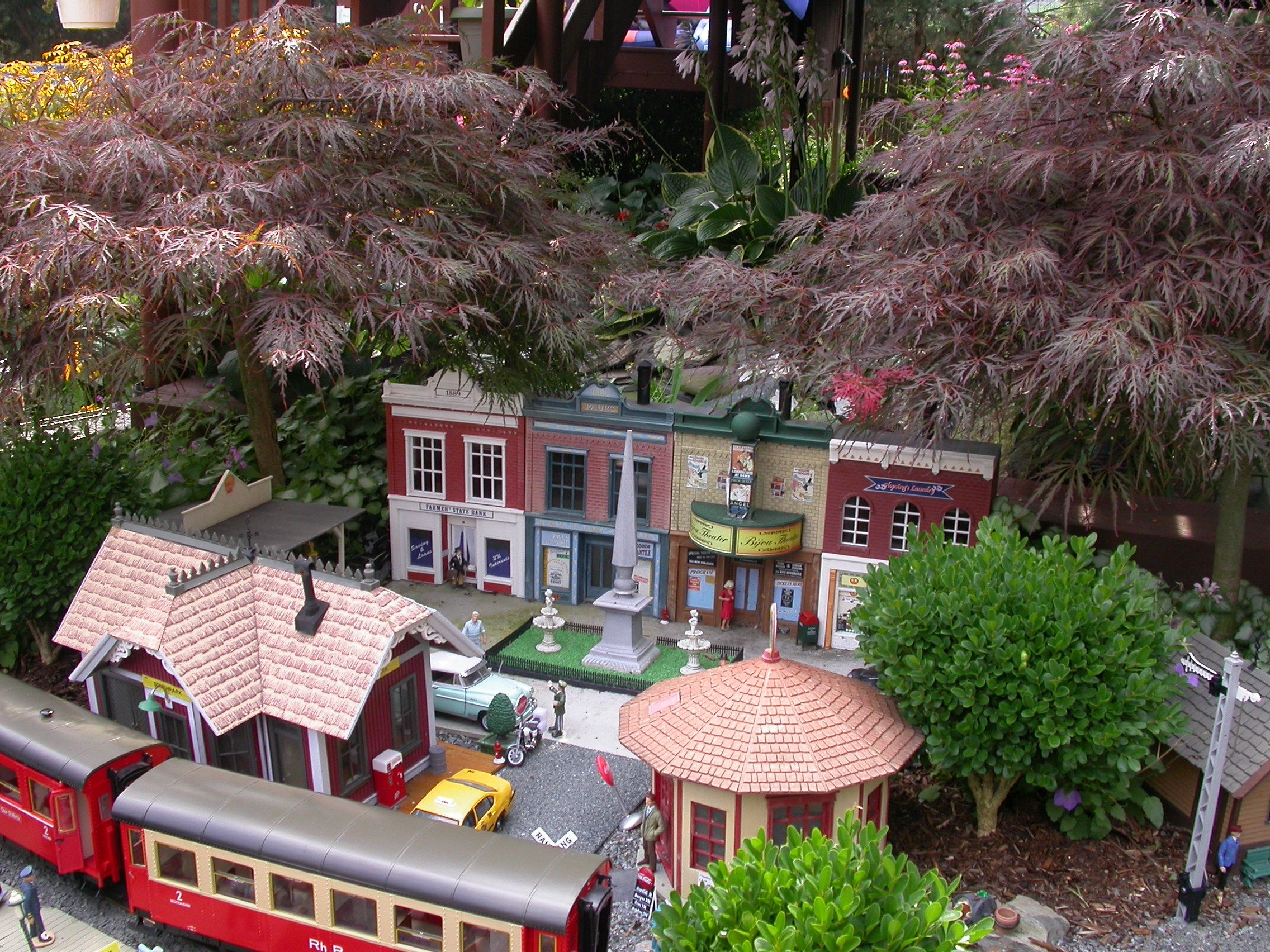 My Backyard Garden Railway (with Pictures) - Instructables
